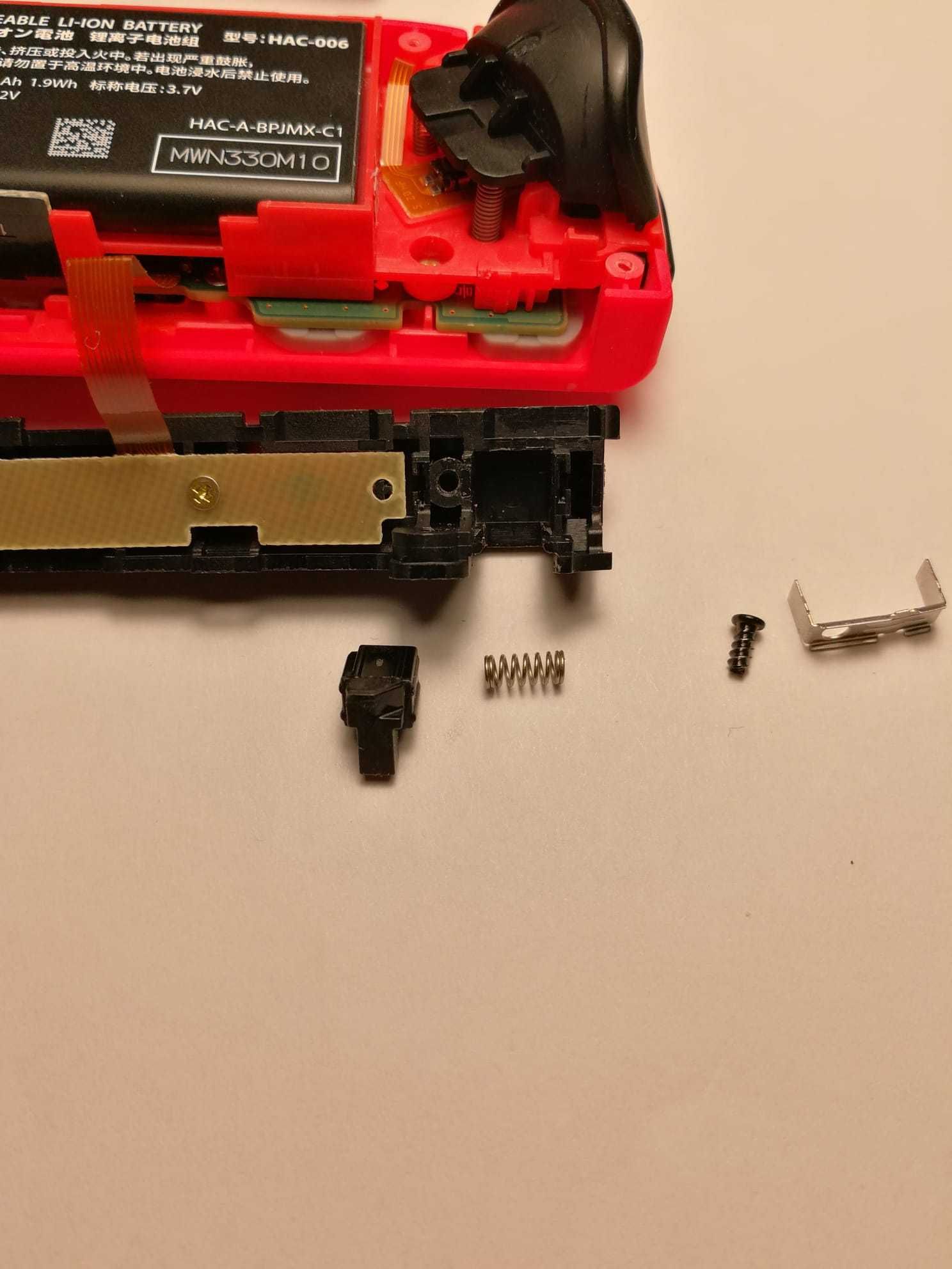 How to Add a Metal Lock to Your Joycons : 8 Steps - Instructables