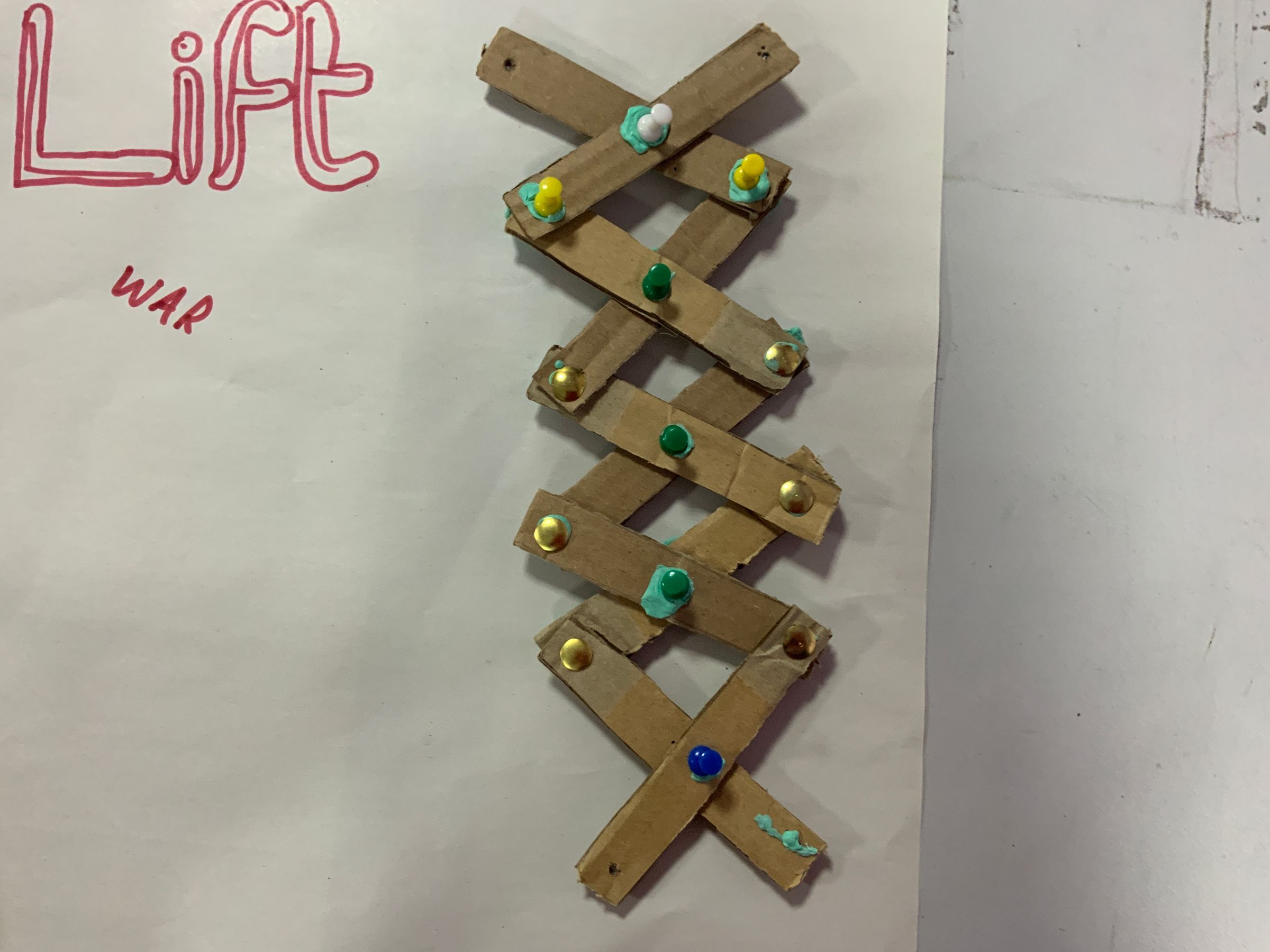 Scissor Lift (by Craft Sticks!) : 4 Steps (with Pictures) - Instructables