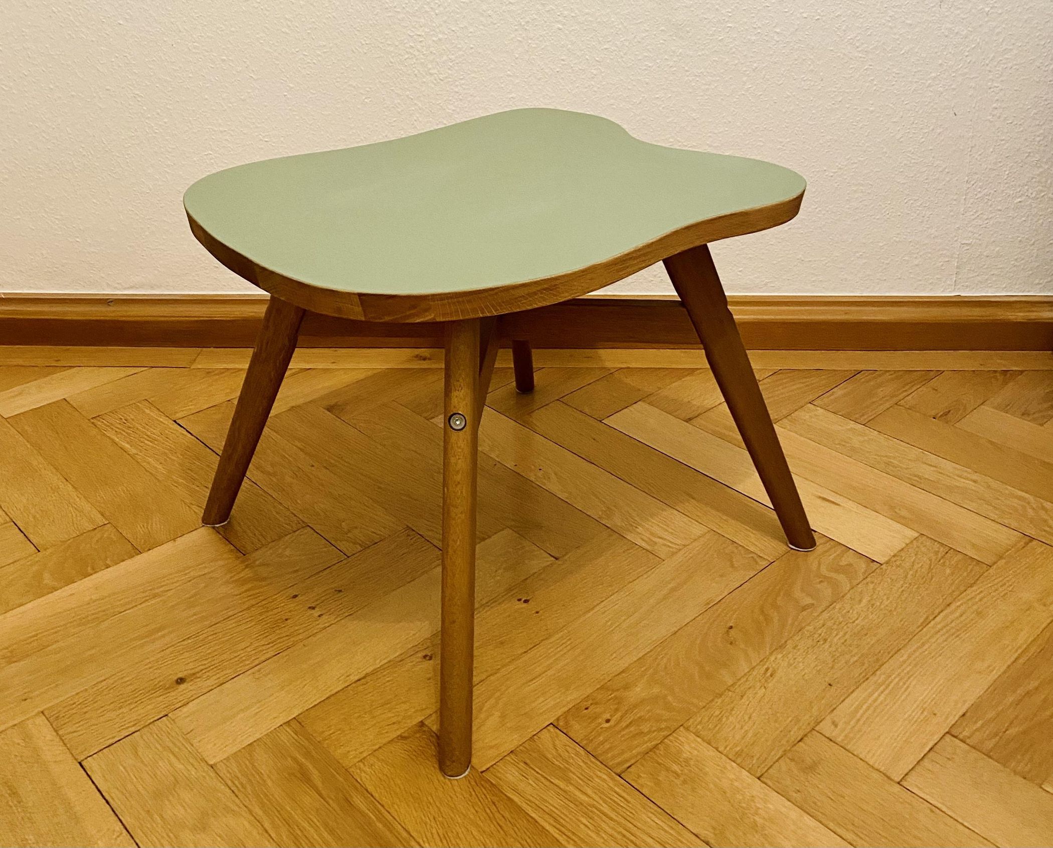 Easy Coffee Table From Recycled Materials : 4 Steps (with Pictures ...