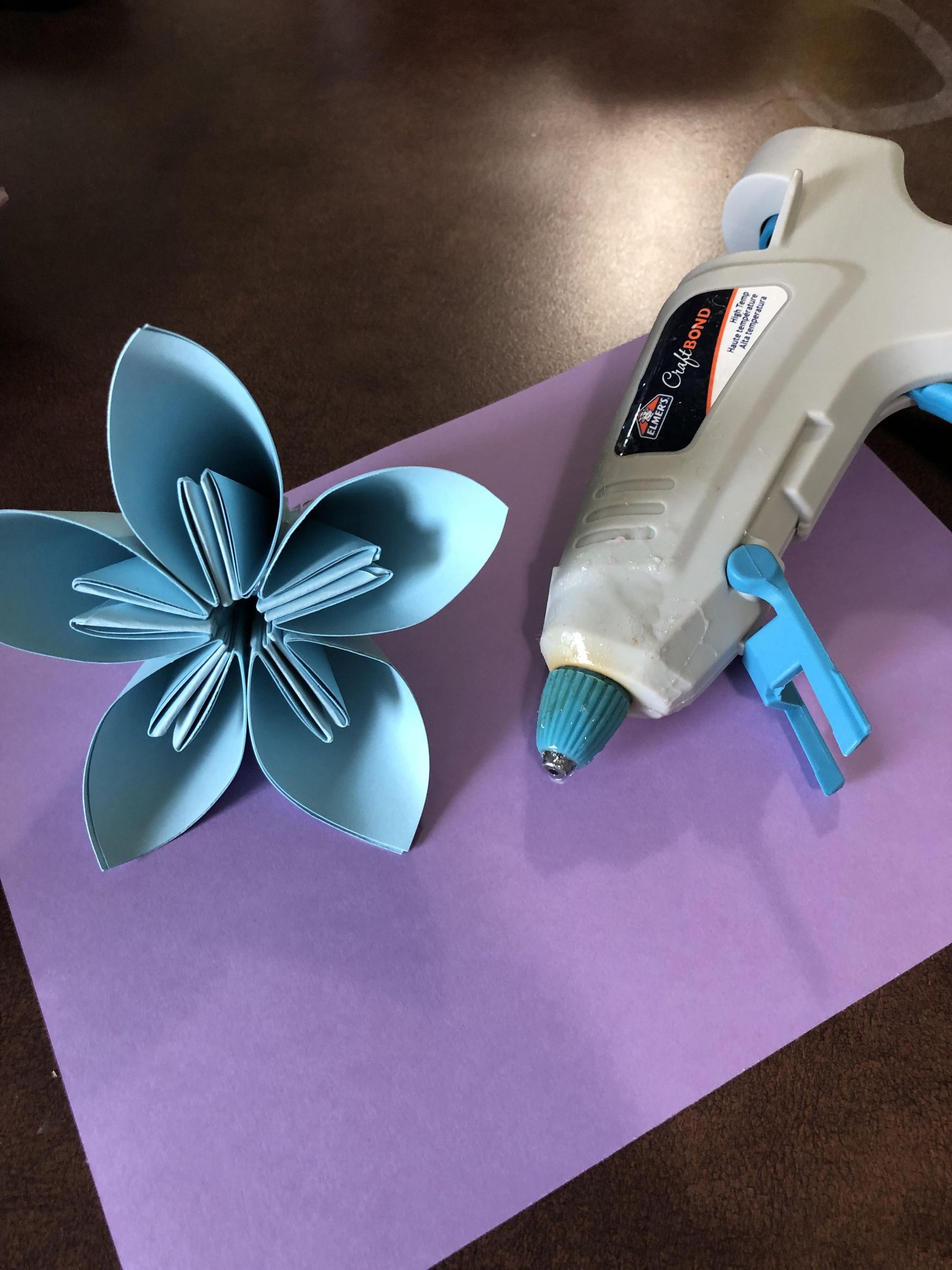 Paper Flower Centerpiece : 12 Steps (with Pictures) - Instructables