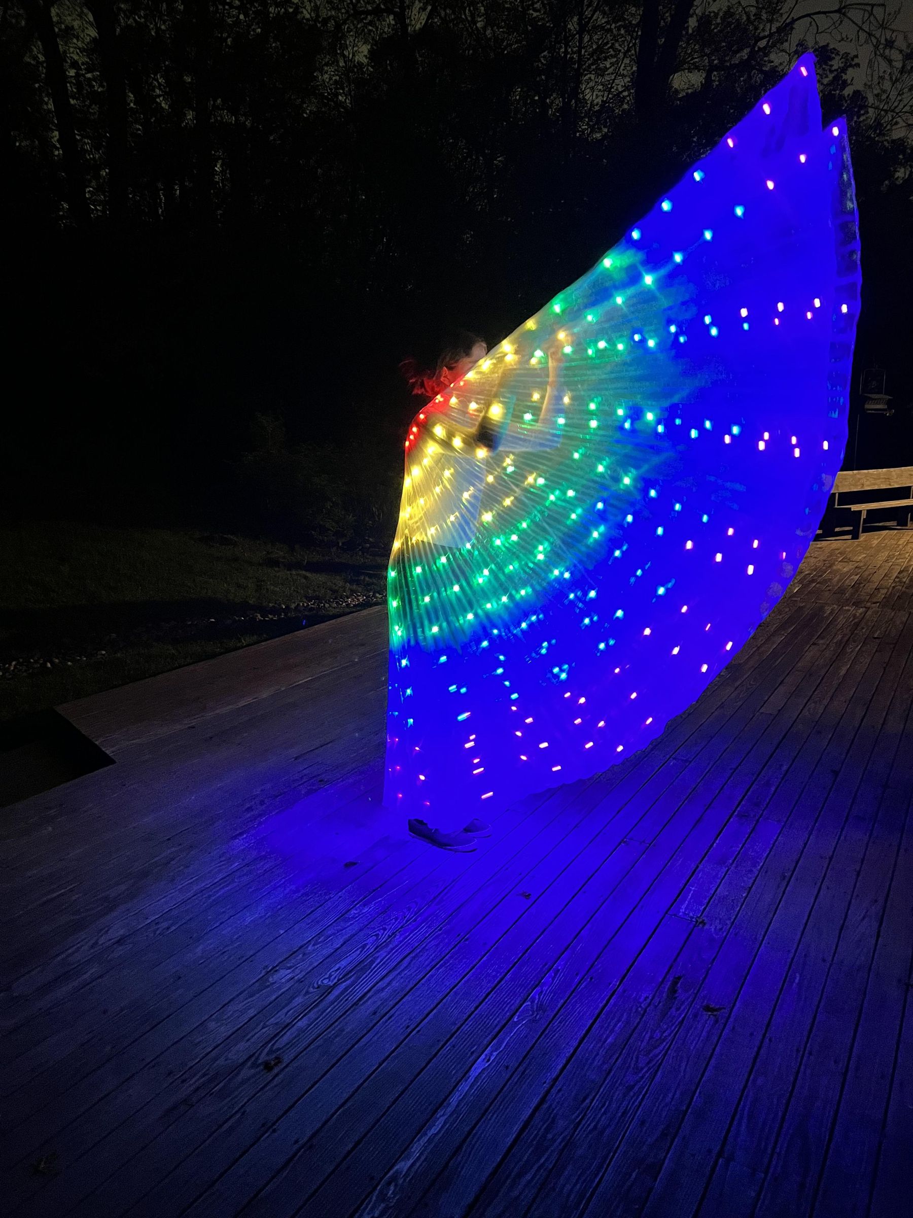 How to Dance in LED Glow Wings : 8 Steps - Instructables