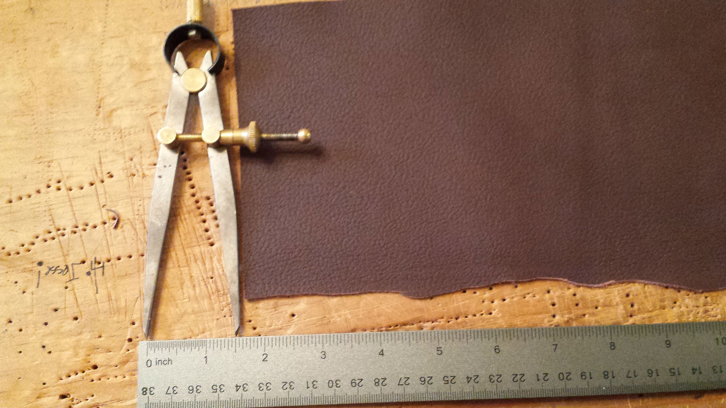 Skyrim Inspired Leather Coin Pouch/Dice Bag : 7 Steps (with Pictures ...
