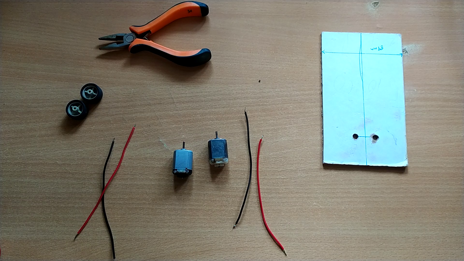 (DIY)Paper Plane Launcher : 3 Steps - Instructables