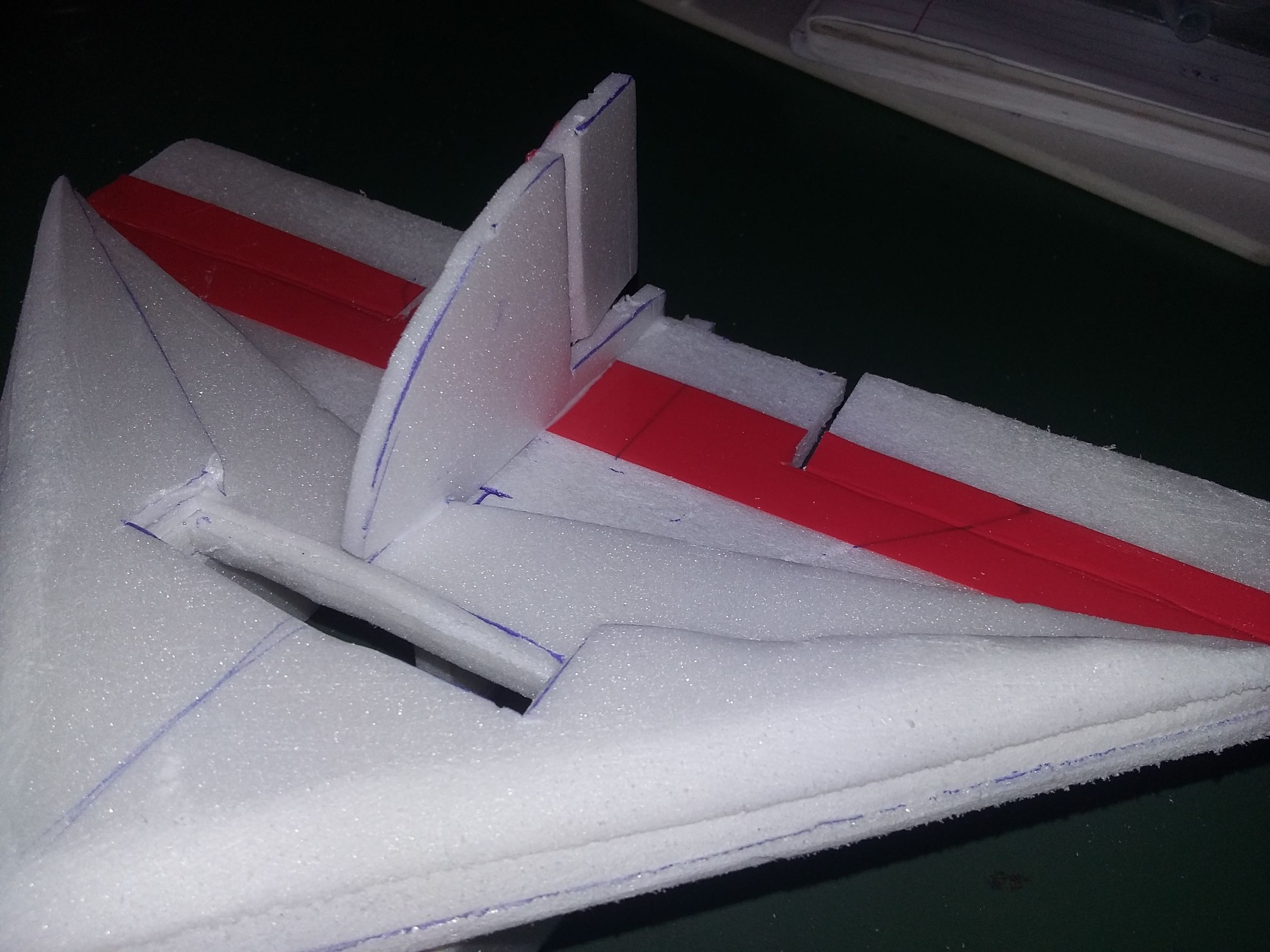 RC. Delta. Looks Like Space Craft : 20 Steps (with Pictures ...