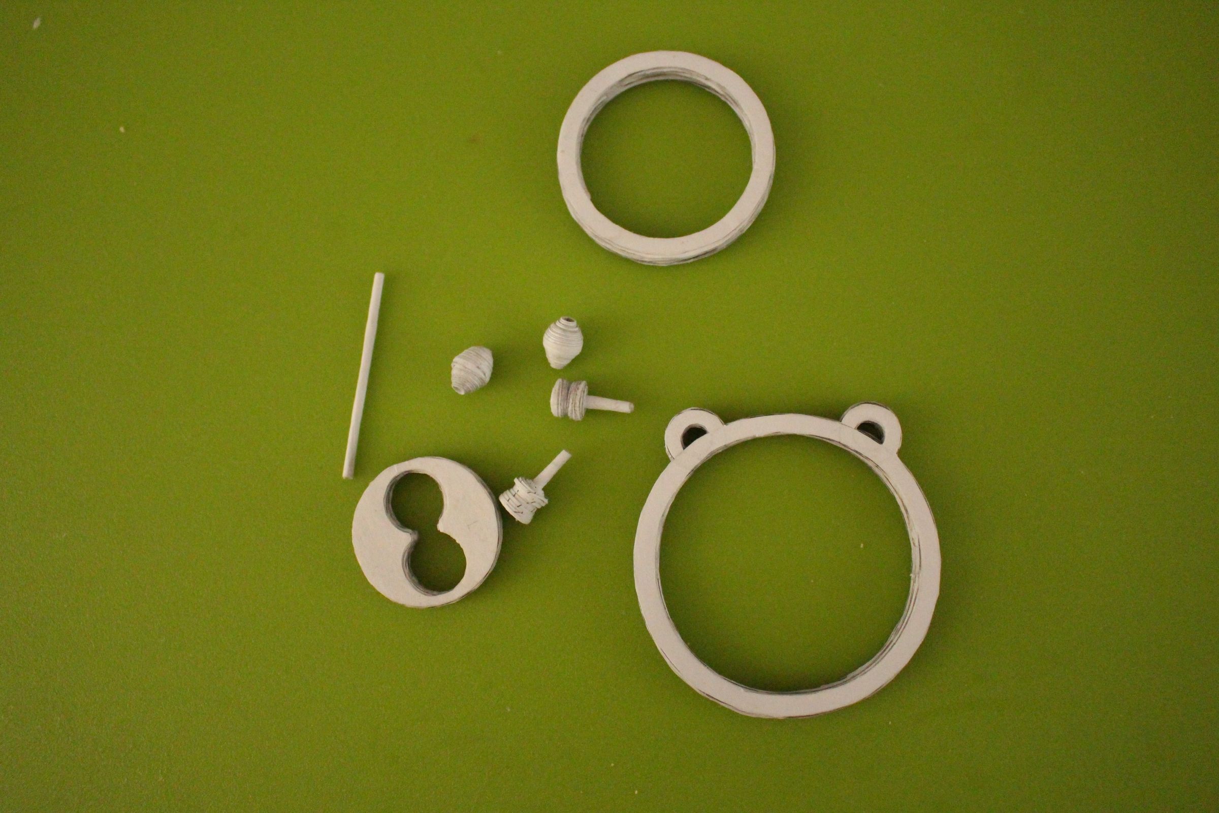 Paper Timeturner Necklace : 35 Steps (with Pictures) - Instructables