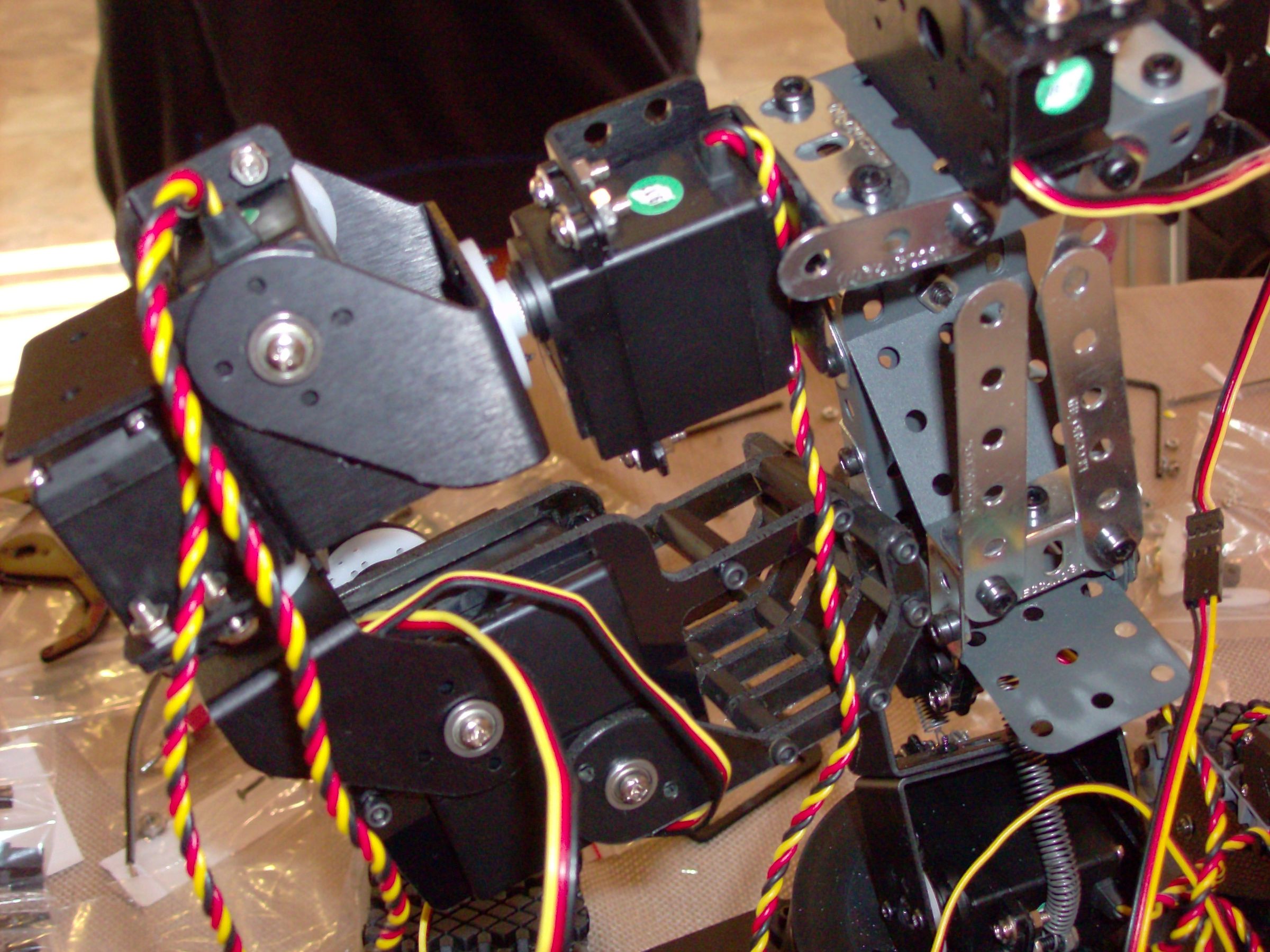 Autonomous/RC Human Bot : 4 Steps - Instructables