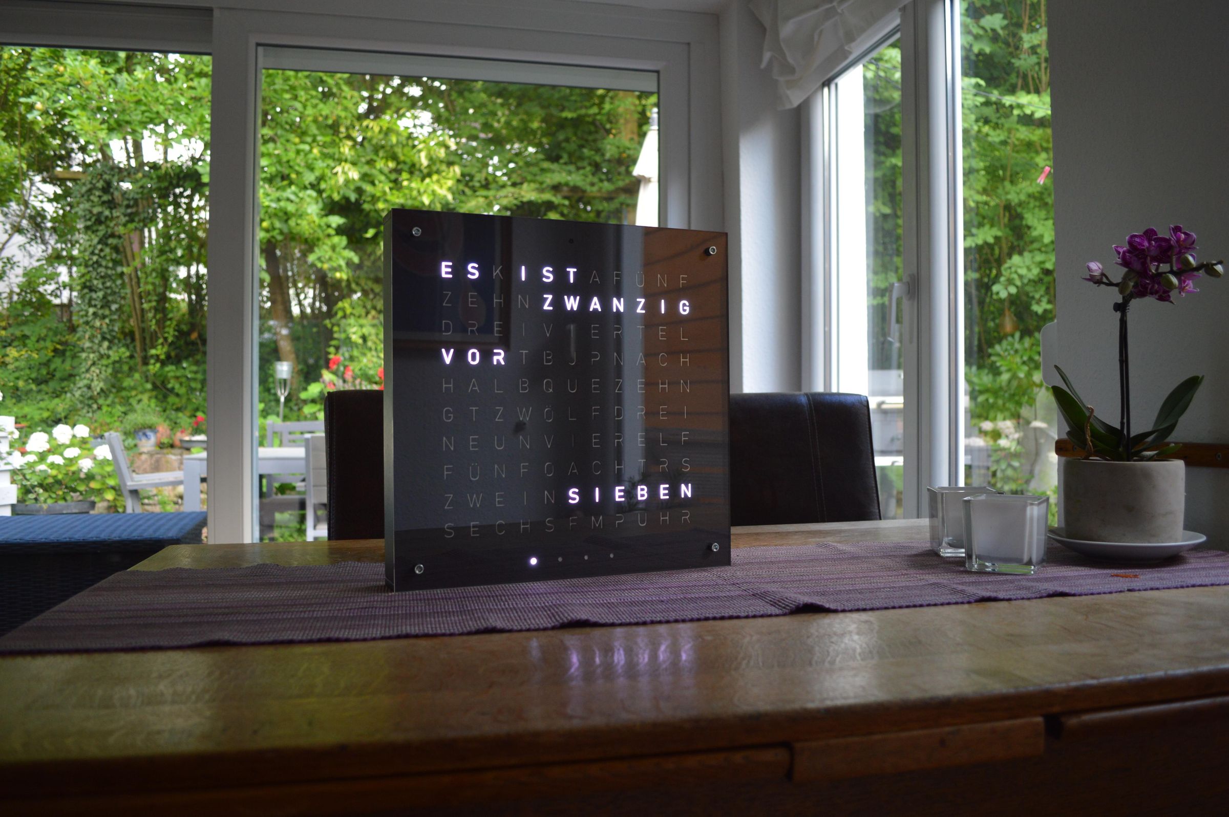 Word Clock (German Layout) : 8 Steps - Instructables