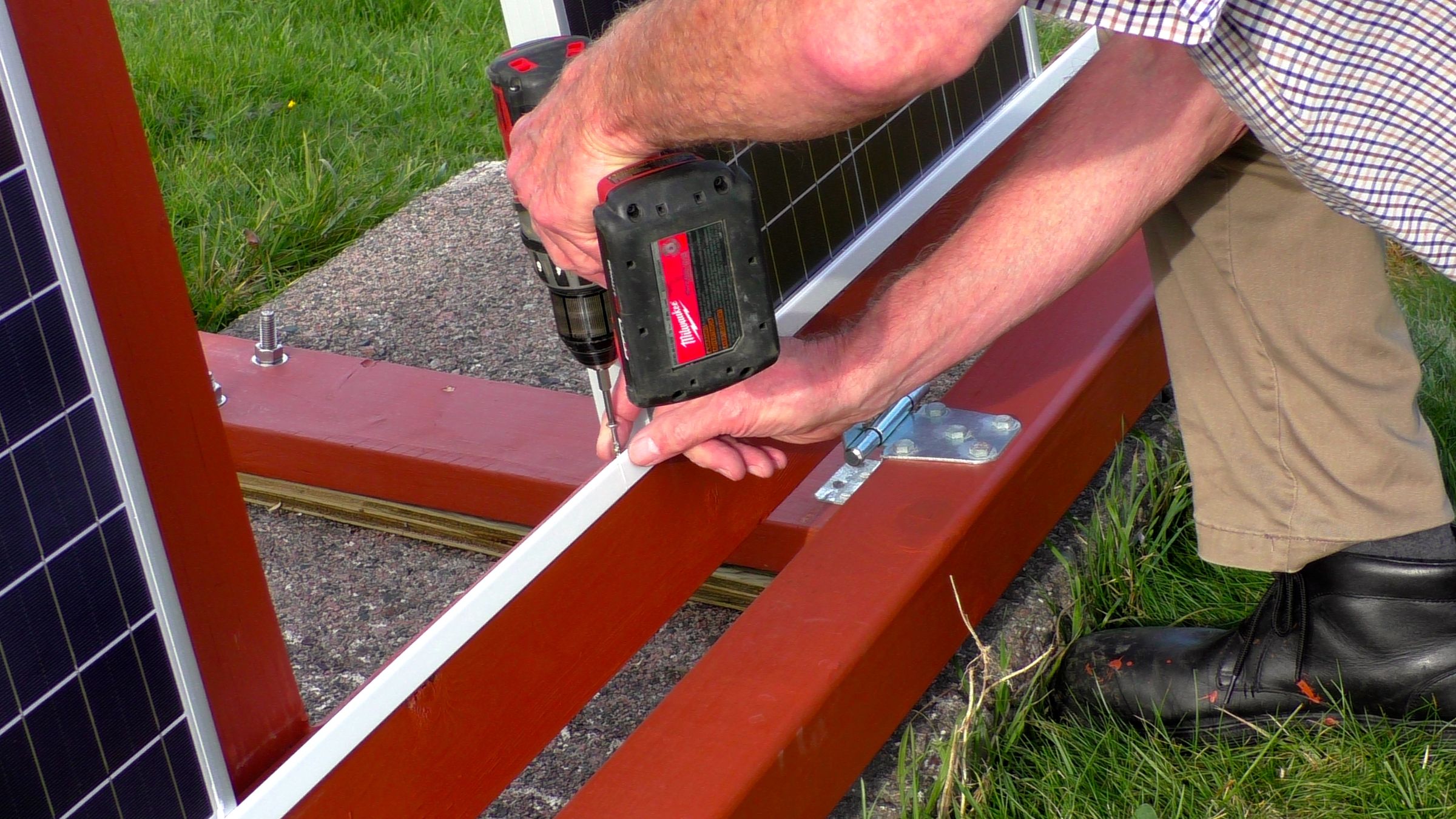 Ground Mounted Solar Panels With Adjustable Angles : 7 Steps (with ...