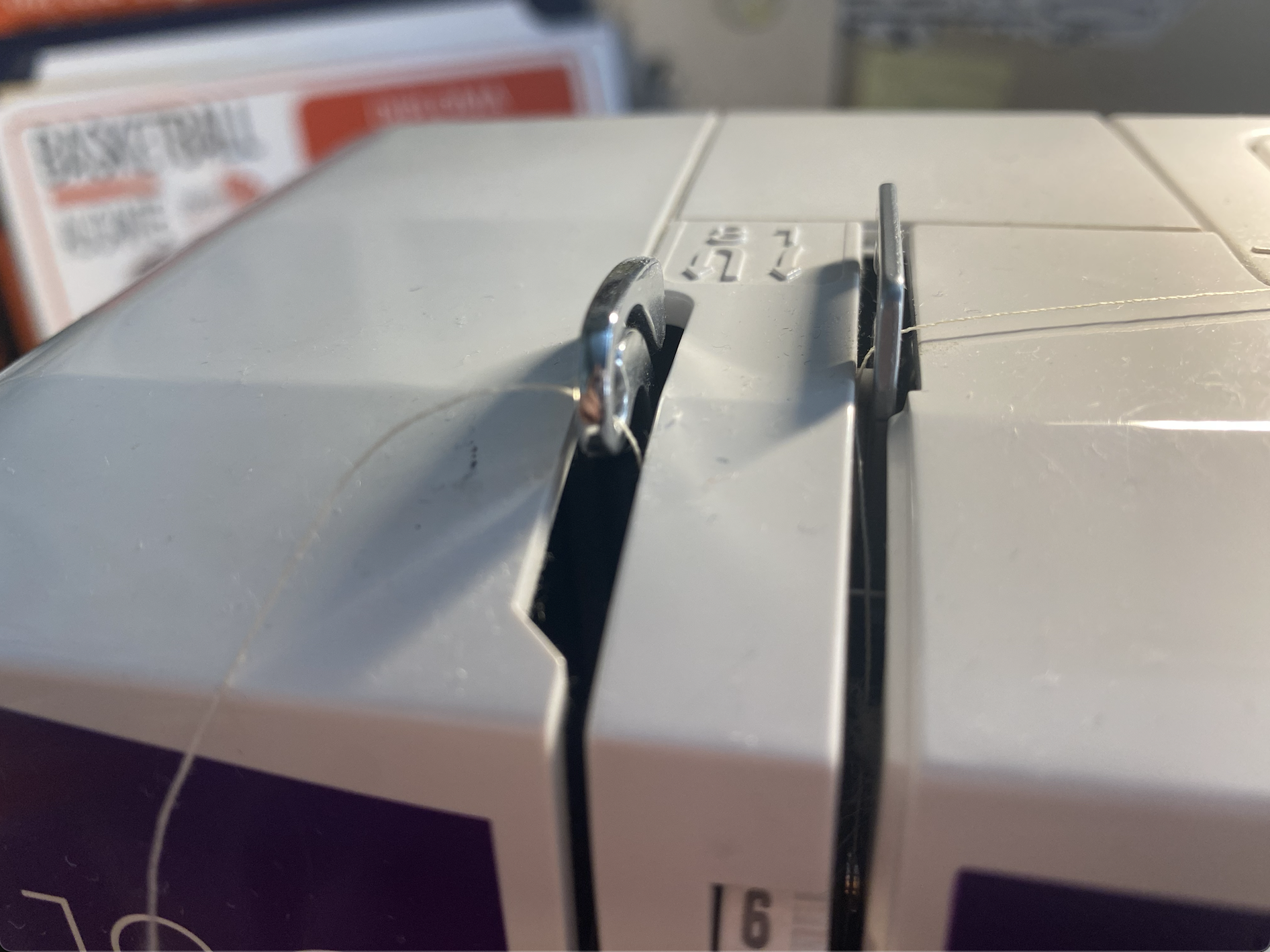 How to Thread a Sewing Machine Needle for Beginners : 8 Steps ...
