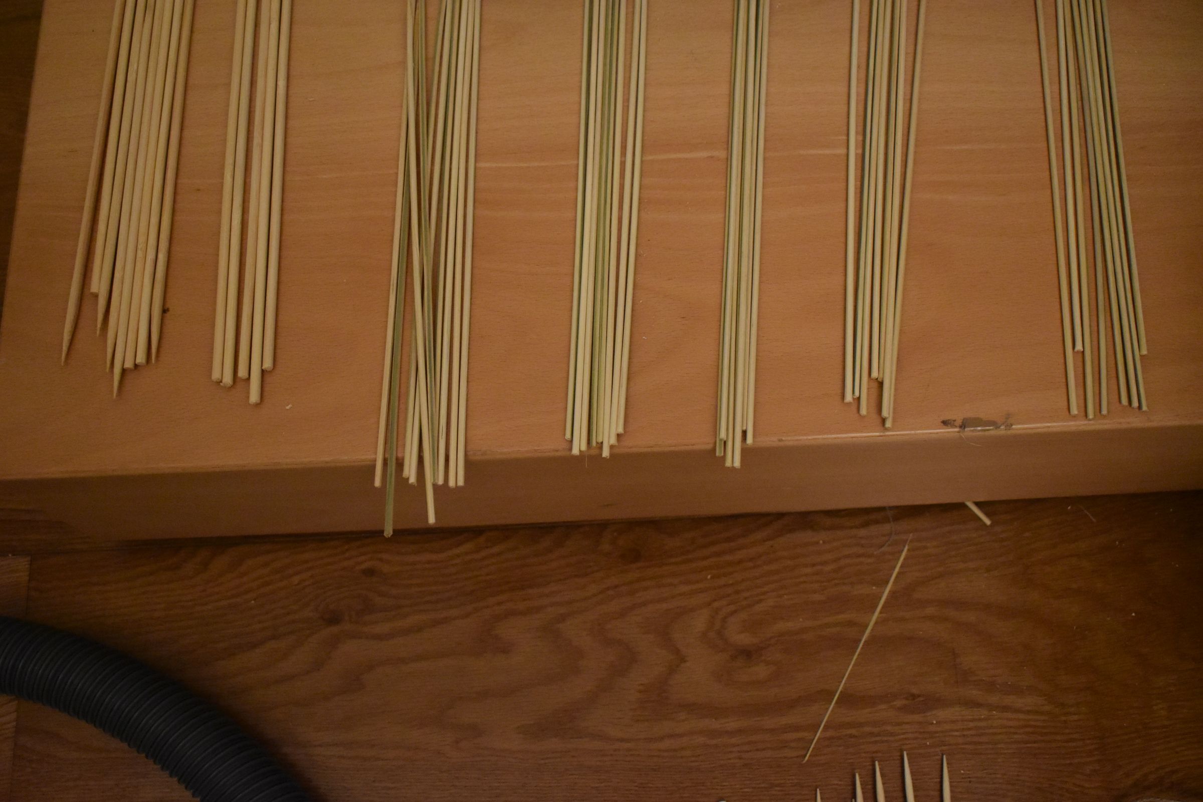Improvised Christmas Tree : 13 Steps (with Pictures) - Instructables