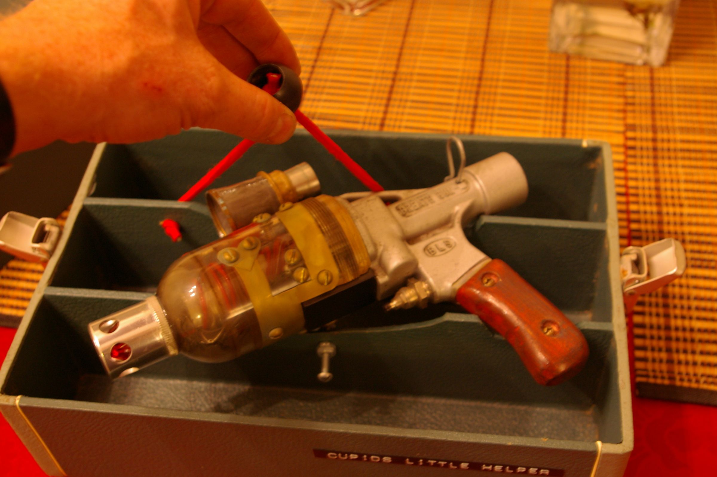 Love Gun : 9 Steps (with Pictures) - Instructables