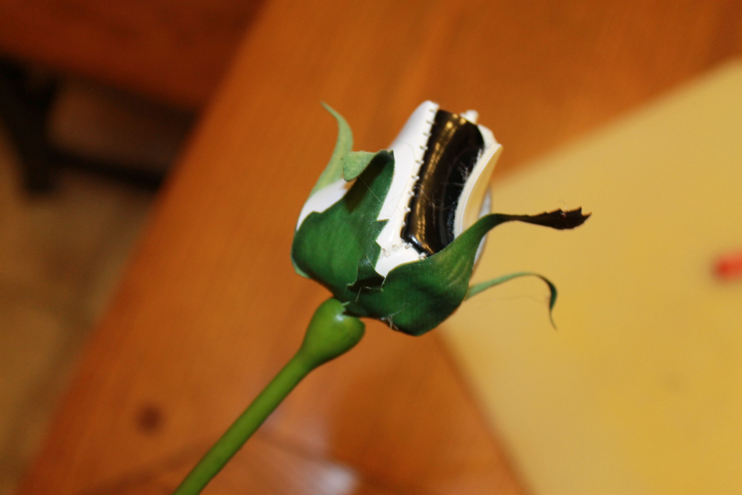 Rose Buds From a Soccer Ball (or Other Sport) : 7 Steps - Instructables