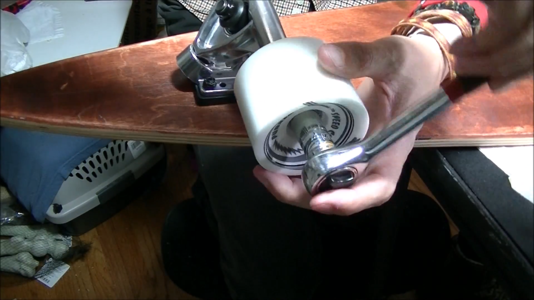 Old School DIY Cruiser Longboard : 6 Steps (with Pictures) - Instructables