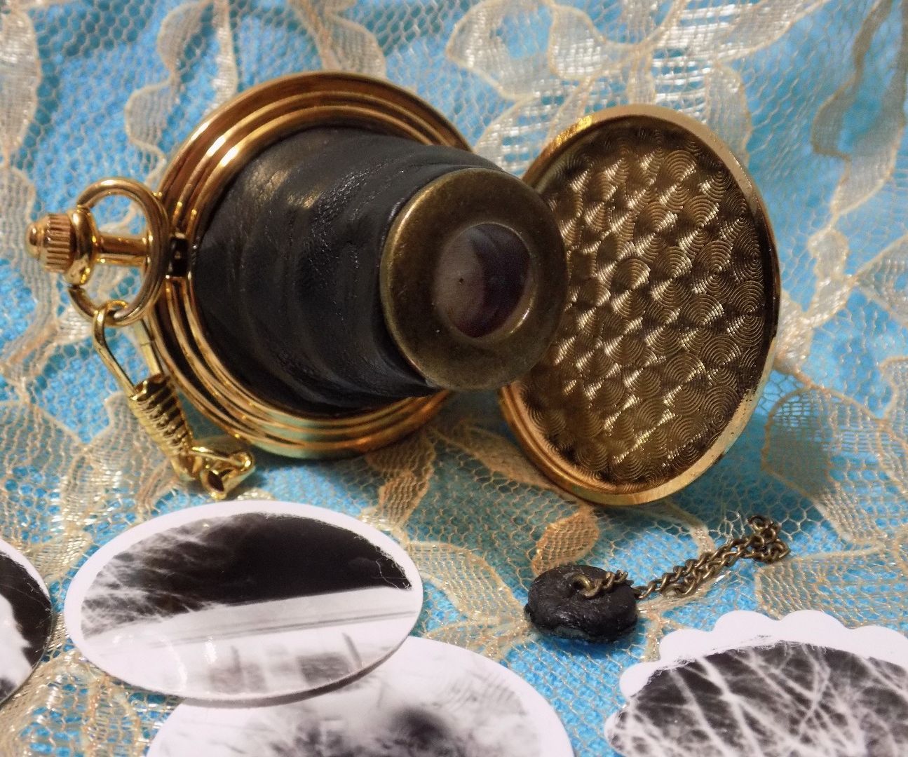 Pocket Watch Pinhole Camera : 17 Steps (with Pictures) - Instructables