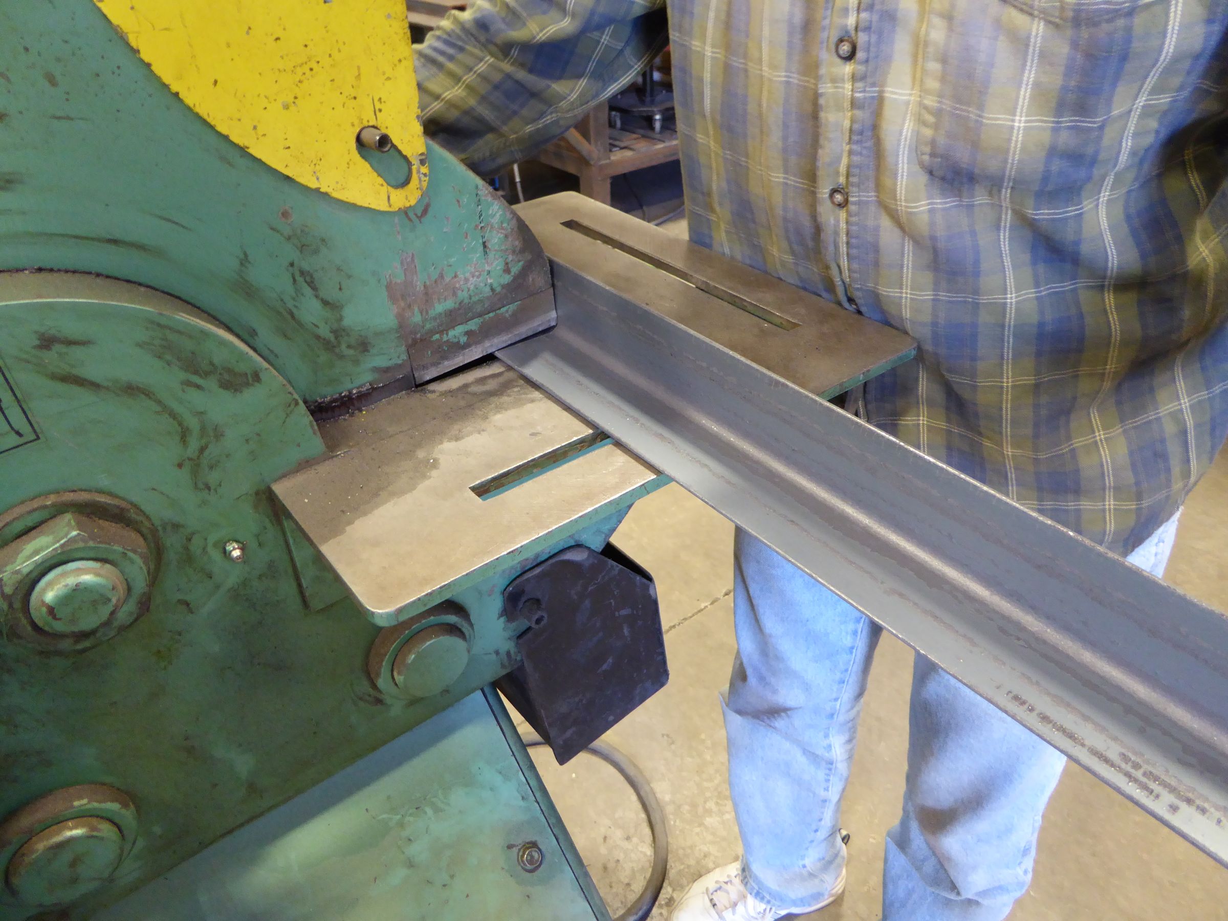 Industrial Design Table : 8 Steps (with Pictures) - Instructables