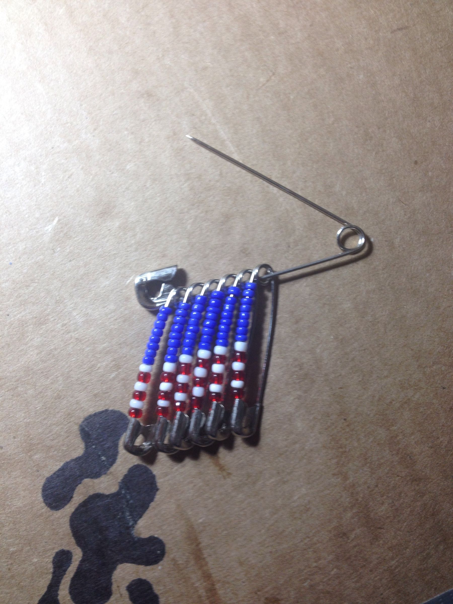 American Flag Pin : 19 Steps - Instructables