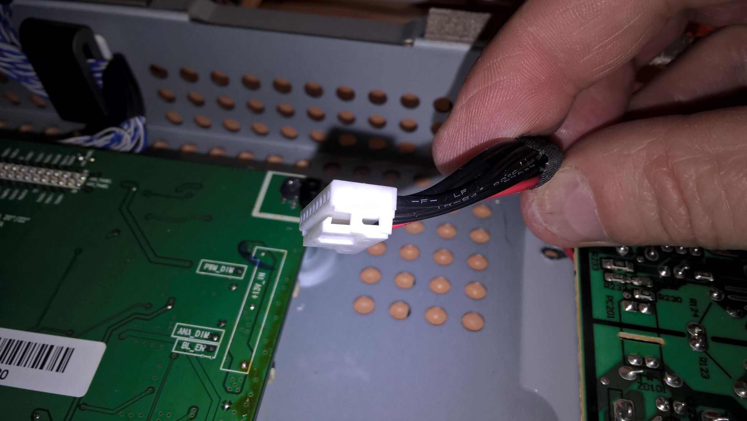 How to Repair an LCD Screen ? : 11 Steps - Instructables