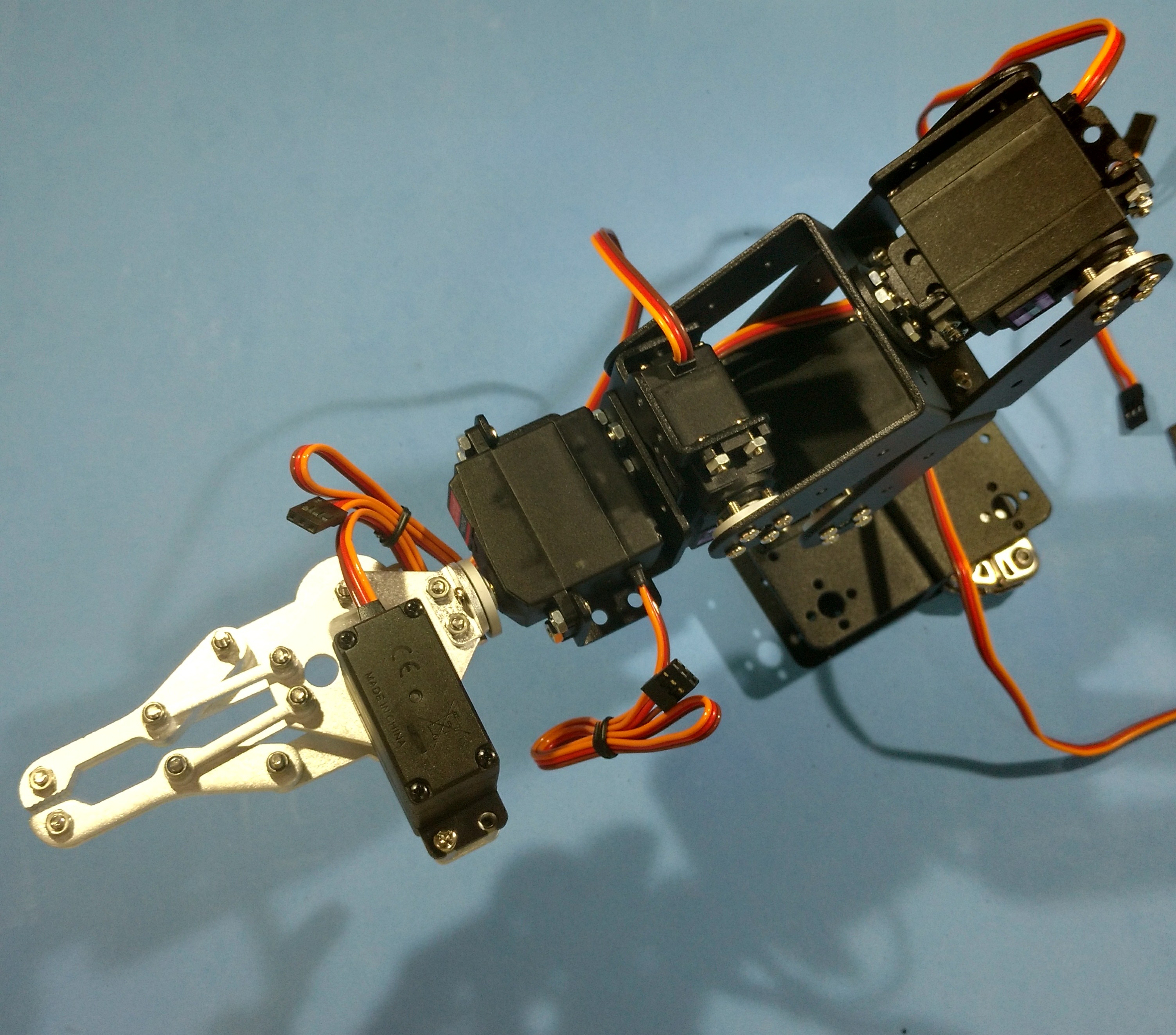 Nunchuk Controlled Robotic Arm (with Arduino) : 14 Steps (with Pictures) - Instructables