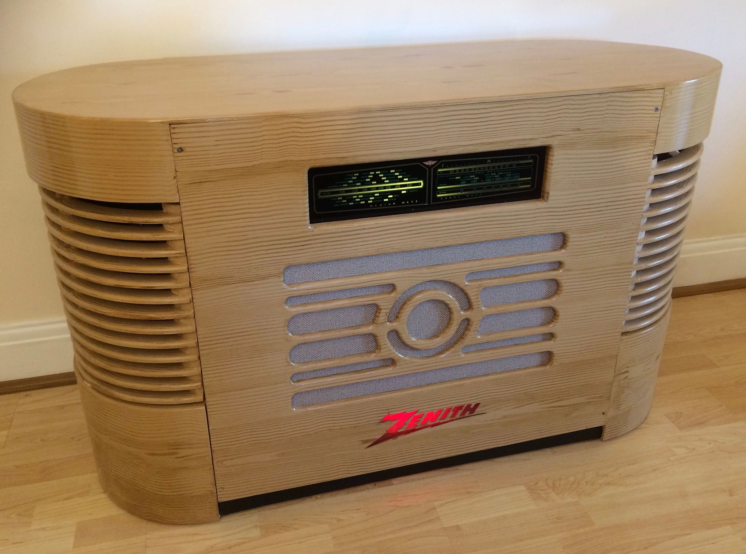 Retro Art Deco Radiogram Surround Sound Cinema Speaker : 13 Steps (with ...