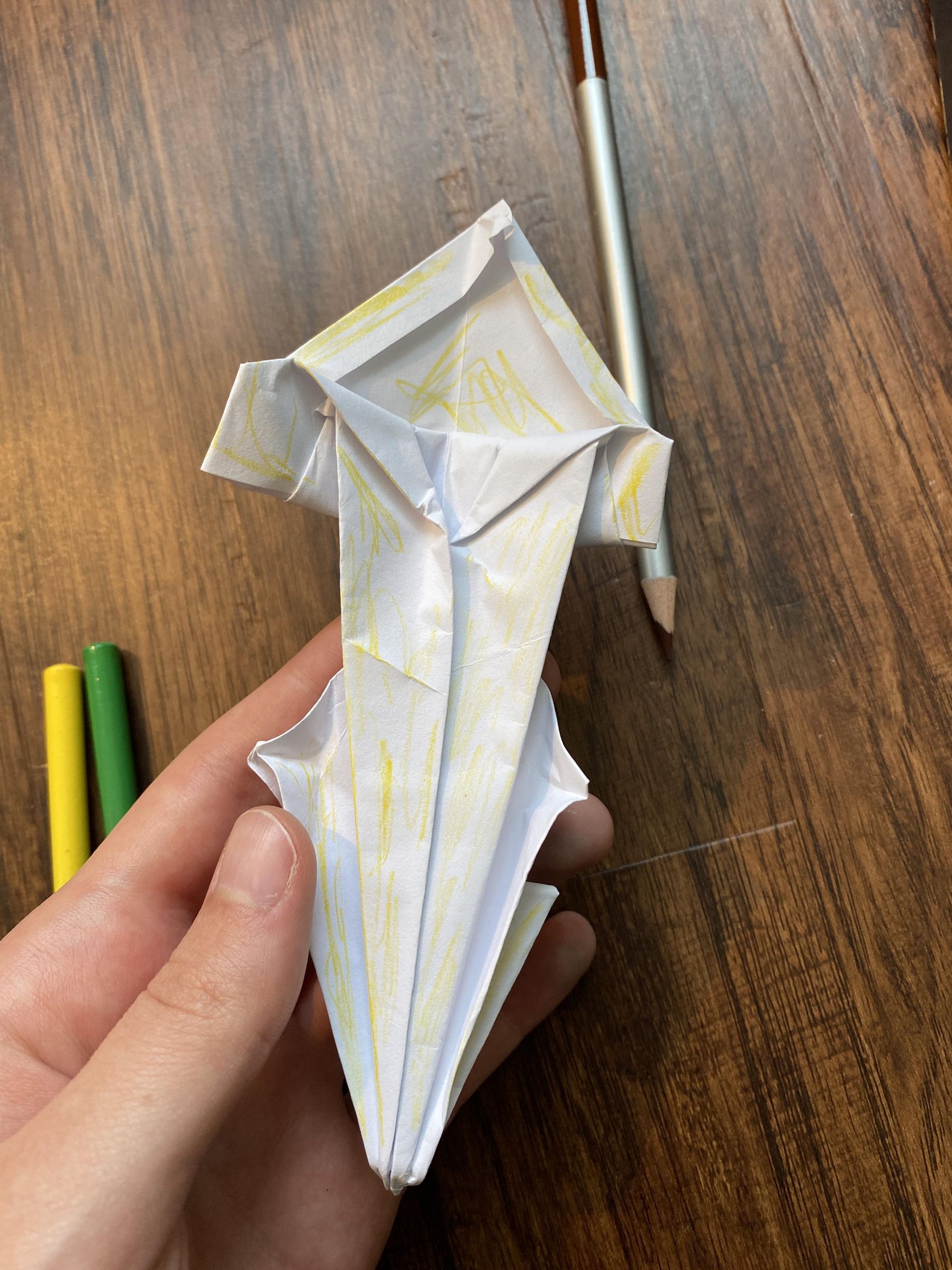Painted Origami Gator : 18 Steps (with Pictures) - Instructables