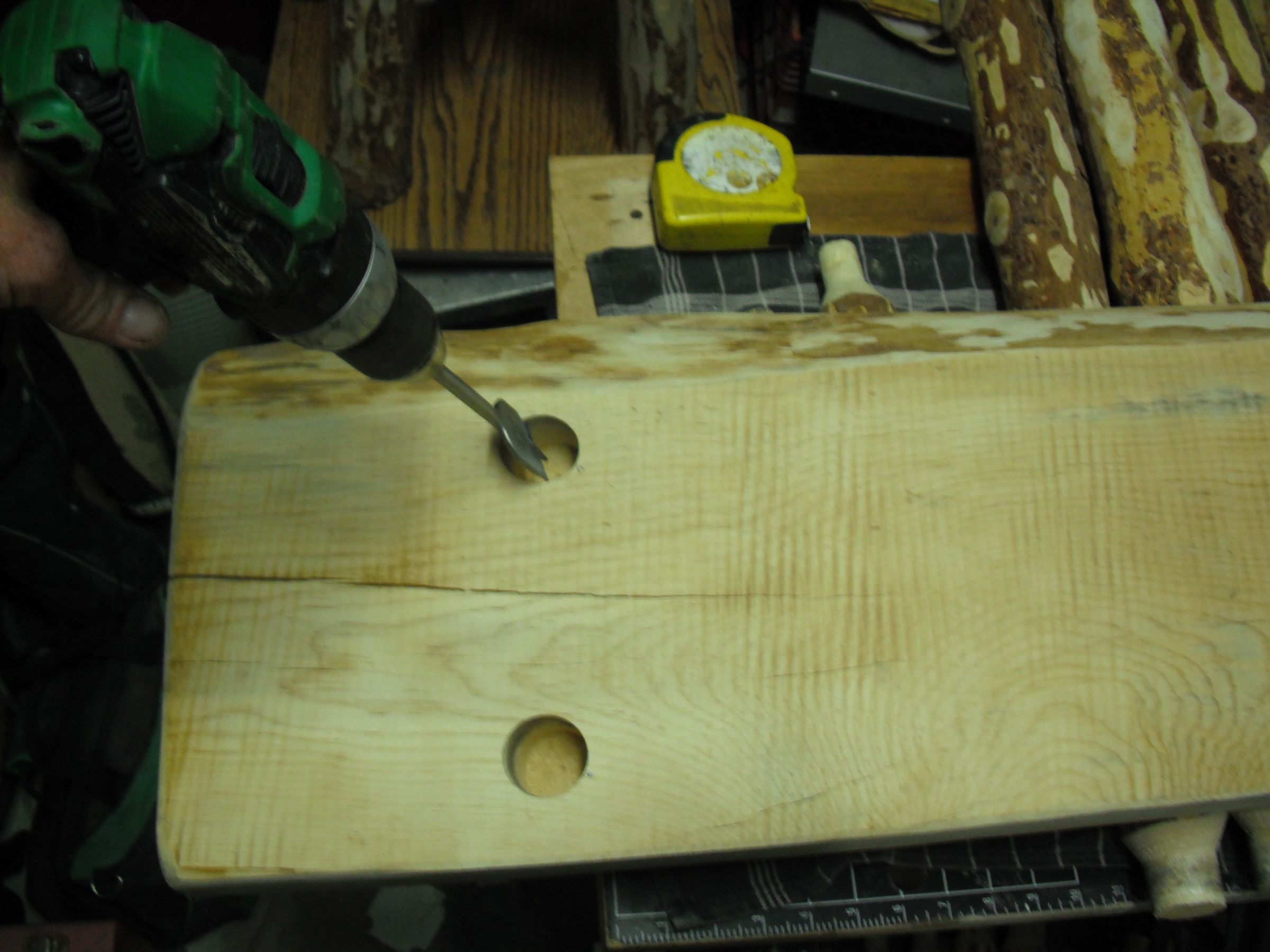 How to Build a Custom Pine Log Table : 7 Steps - Instructables