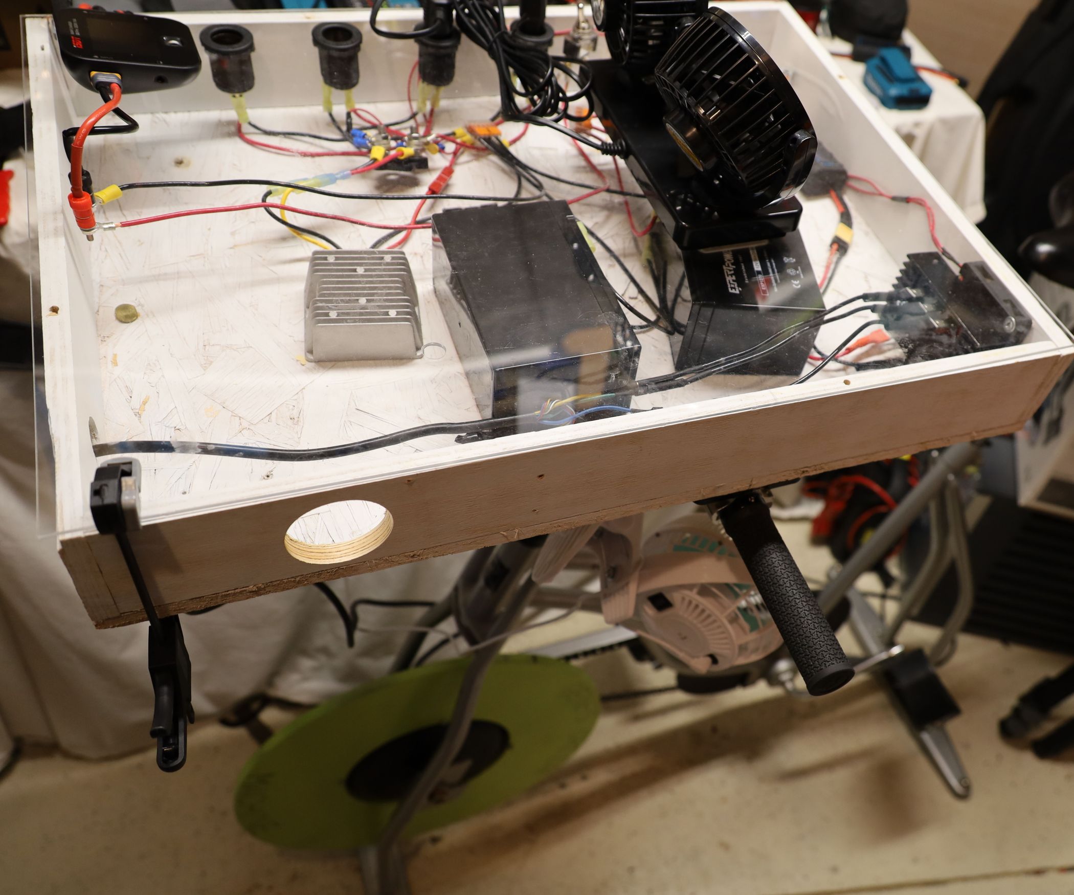Exercise Bike Pedal Generator/Human Powered Lipo Charger! : 4 Steps ...