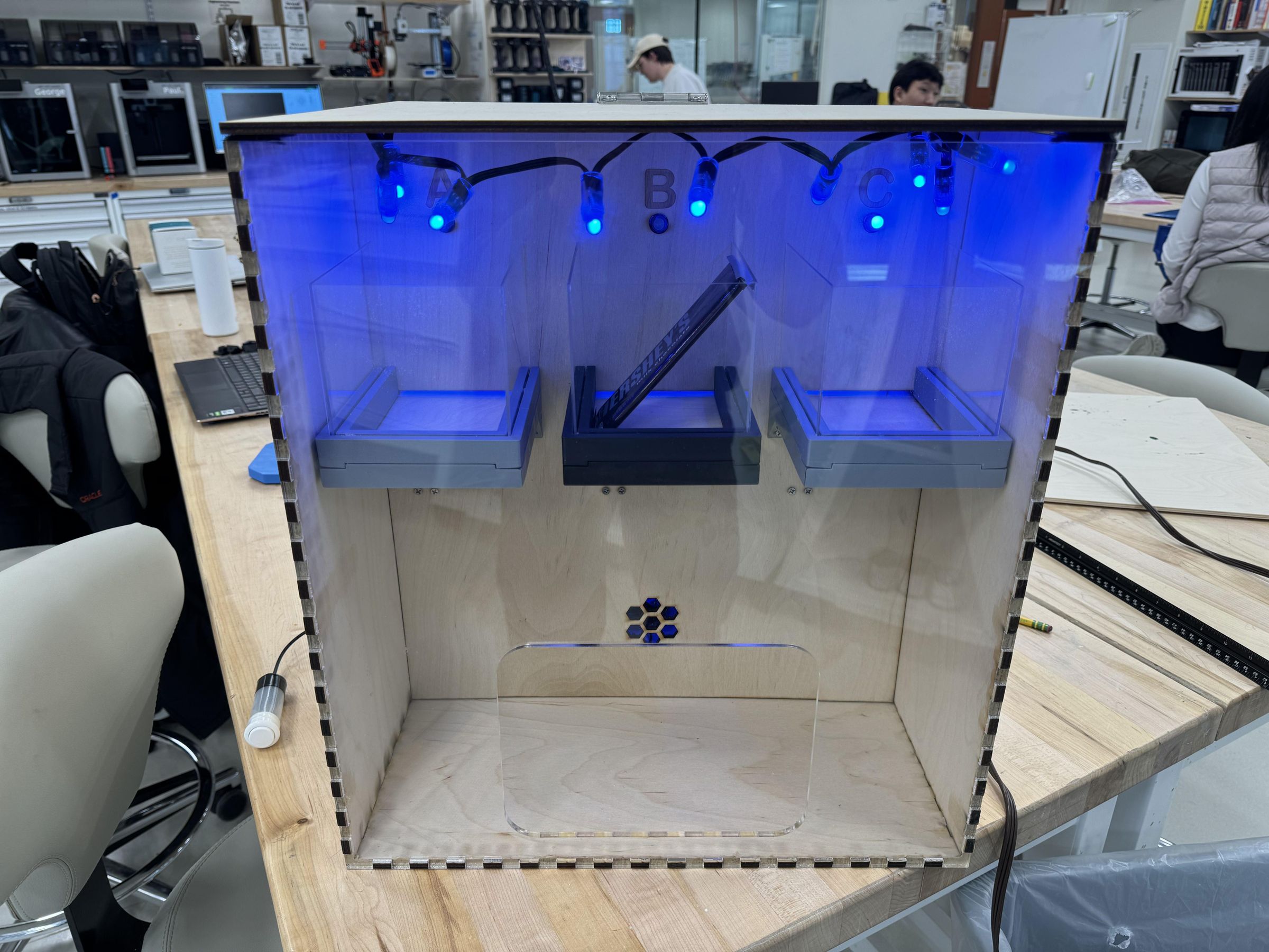 Plug and Play Vending Machine! : 11 Steps (with Pictures) - Instructables