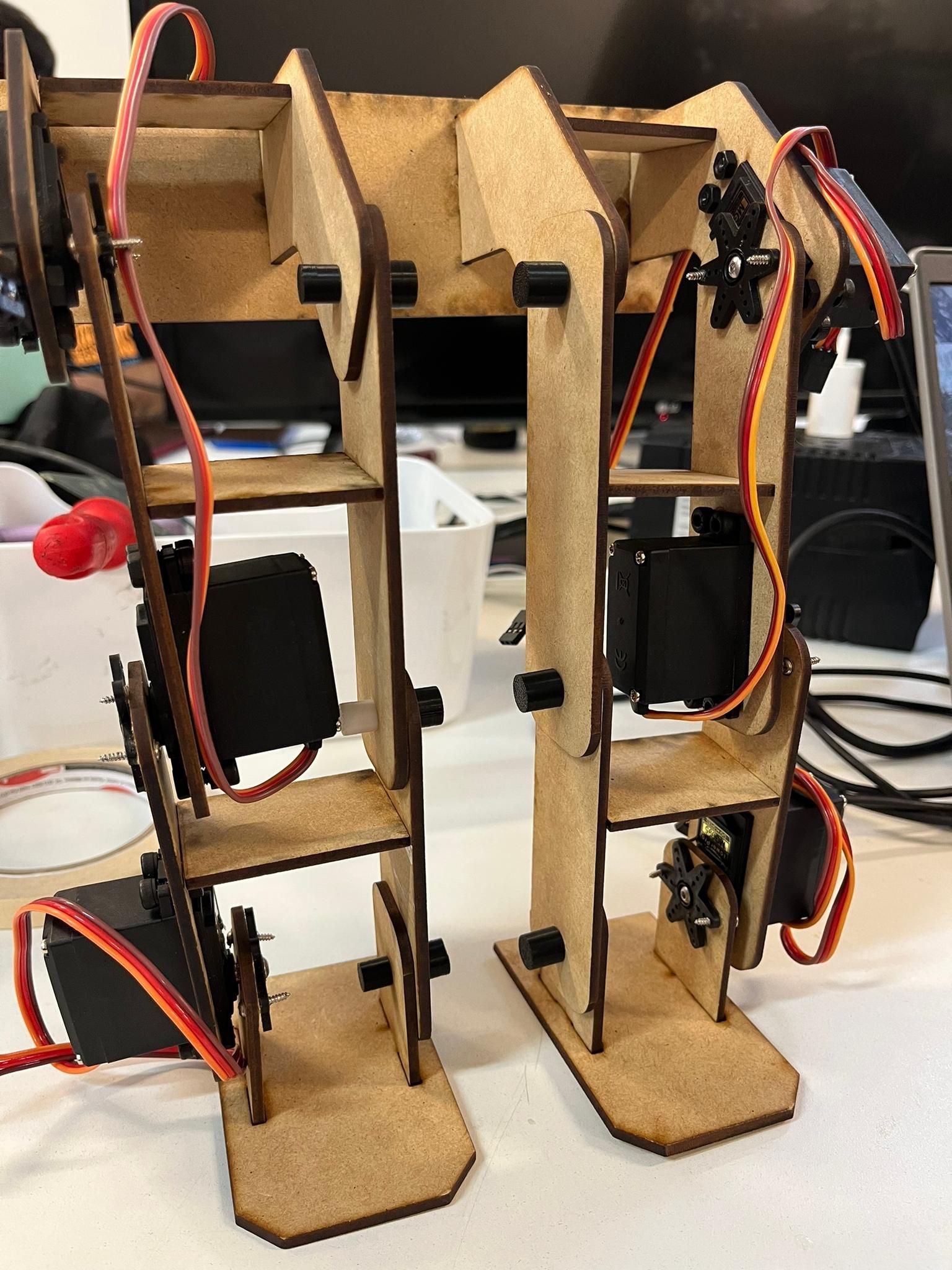 Lower Limb Robotic Exoskeleton : 5 Steps - Instructables