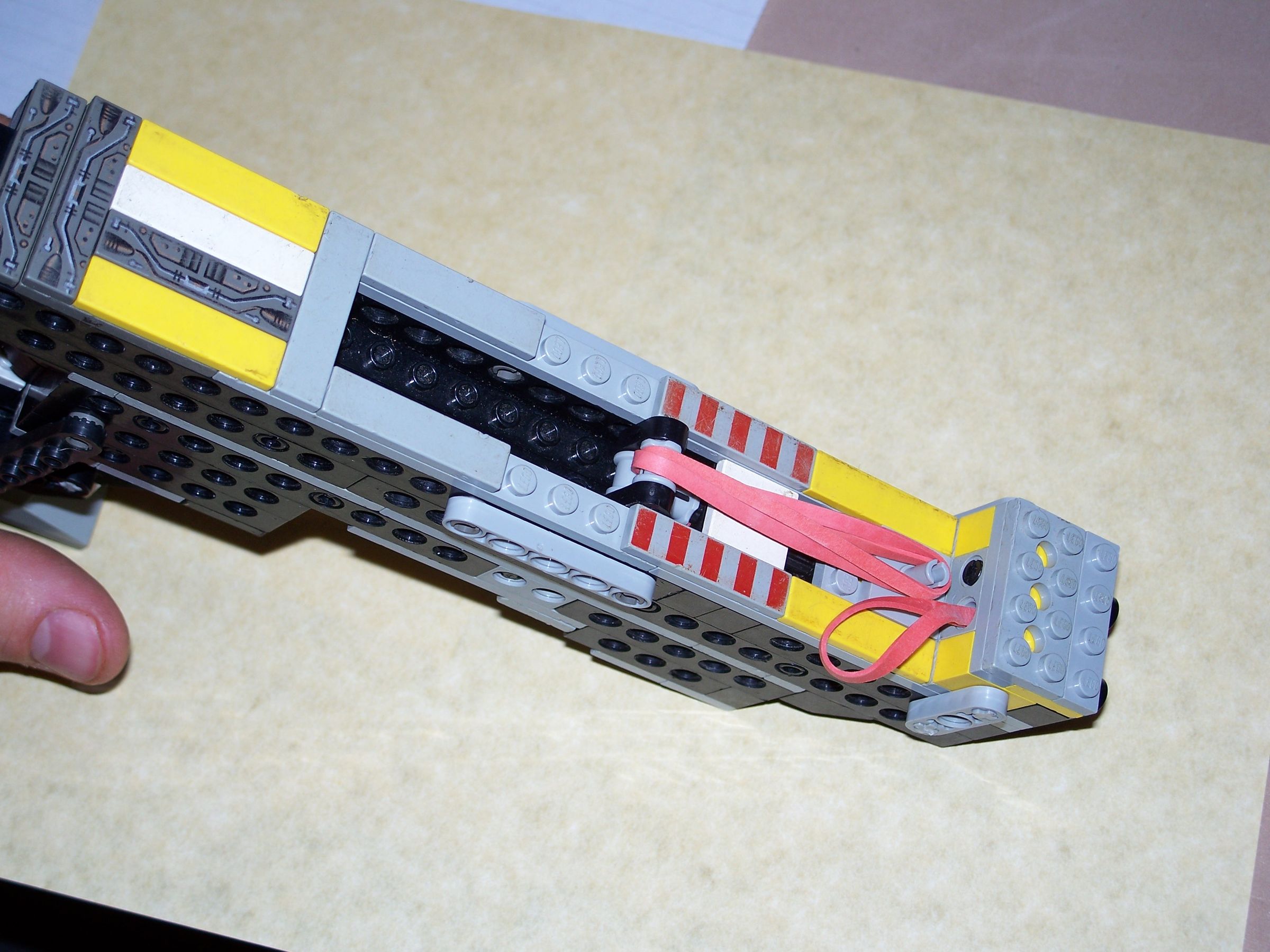 Awsome LEGO Gun! : 3 Steps - Instructables