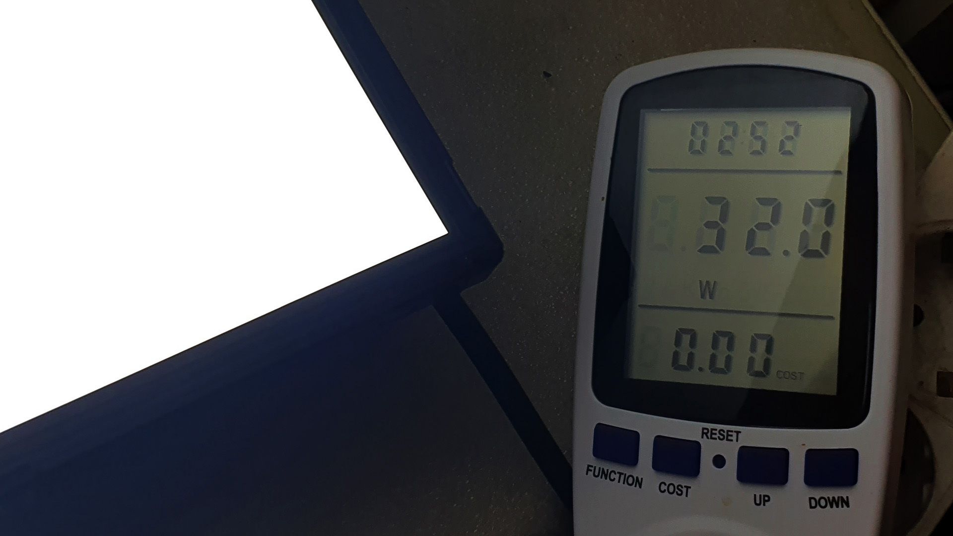 Make Lightscreen From Old LCD Display : 5 Steps - Instructables