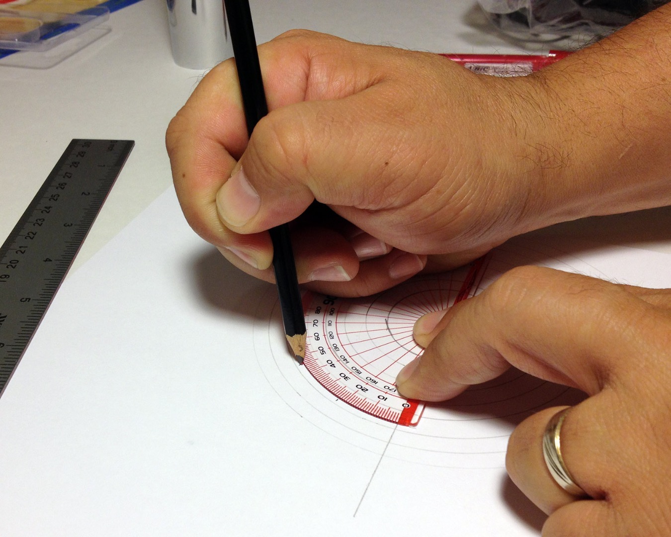 Cylindrical Mirror Art : 11 Steps (with Pictures) - Instructables