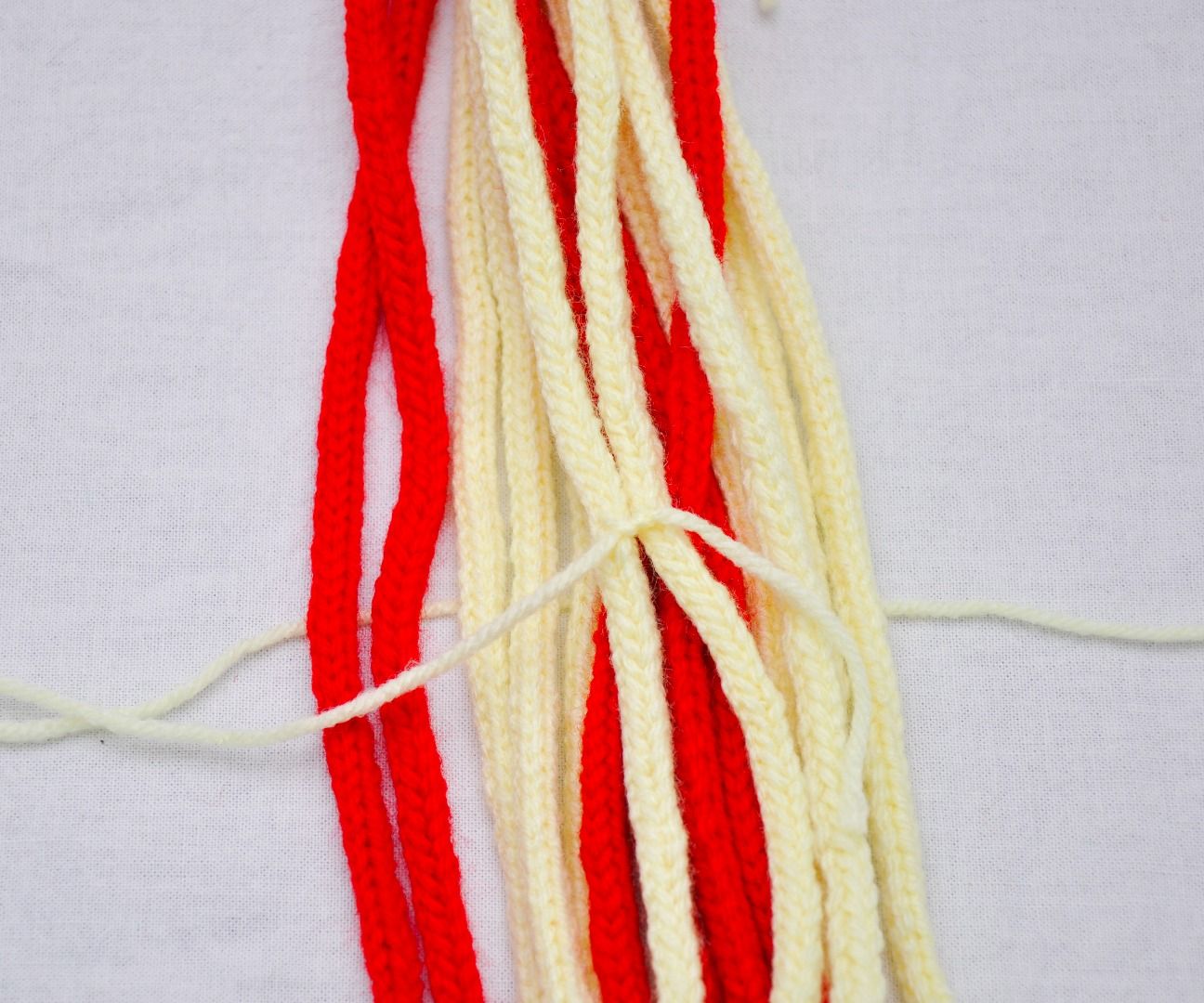 Spaghetti and Meatball Knit Scarf : 9 Steps (with Pictures) - Instructables