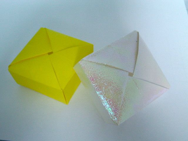 Origami Box With Interlocking Flaps : 3 Steps (with Pictures ...