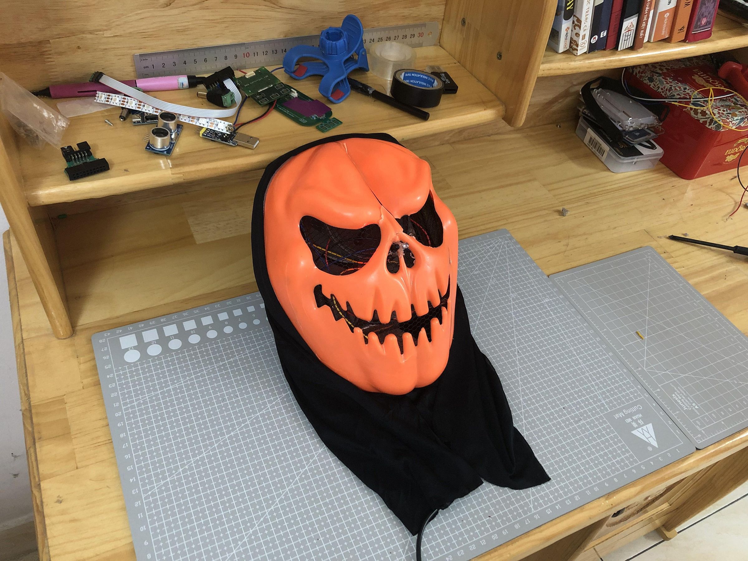 Halloween Scary Reactive Mask : 6 Steps (with Pictures) - Instructables