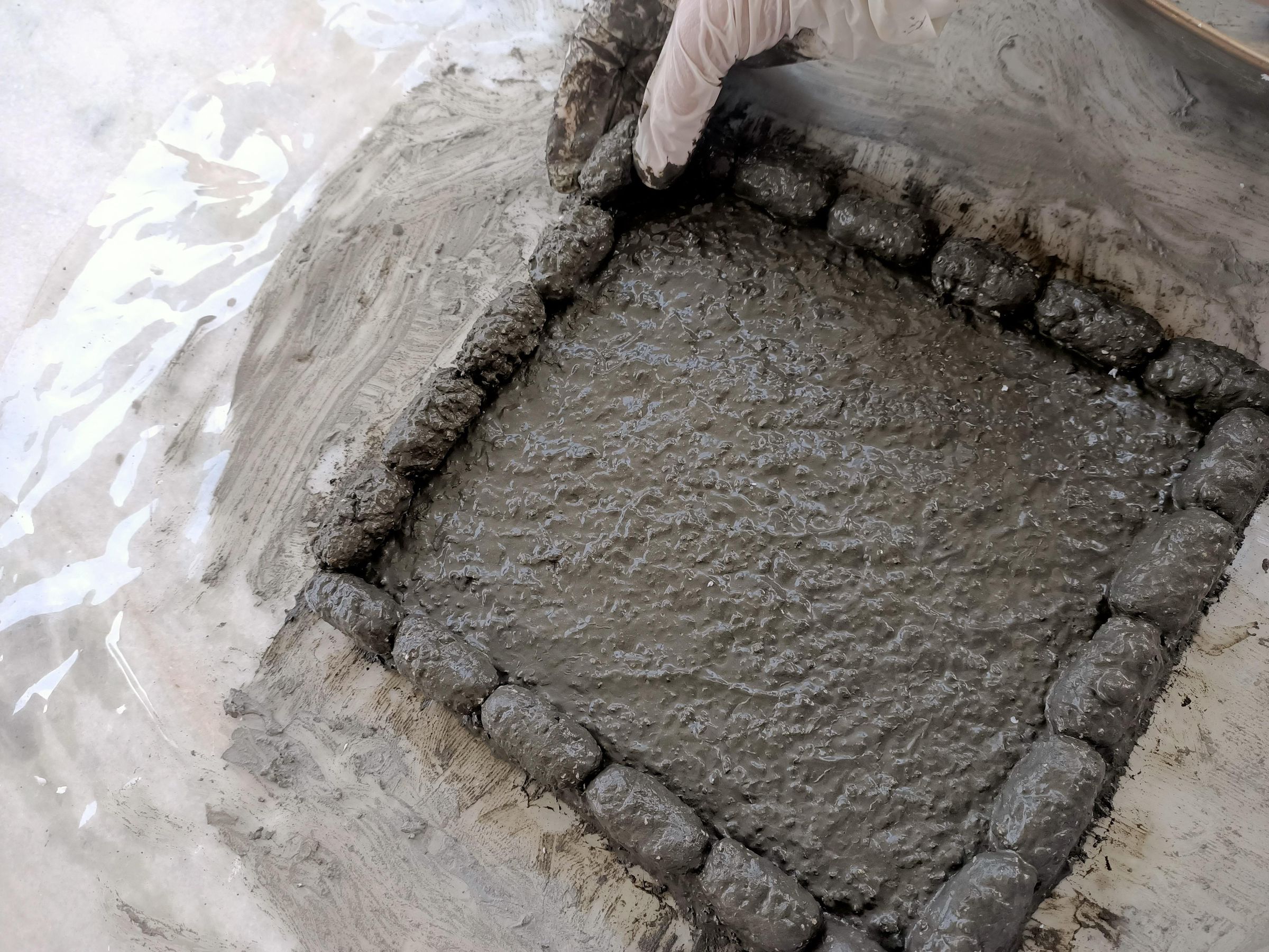 DIY Textured Cement-Styrofoam Planter : 12 Steps (with Pictures ...