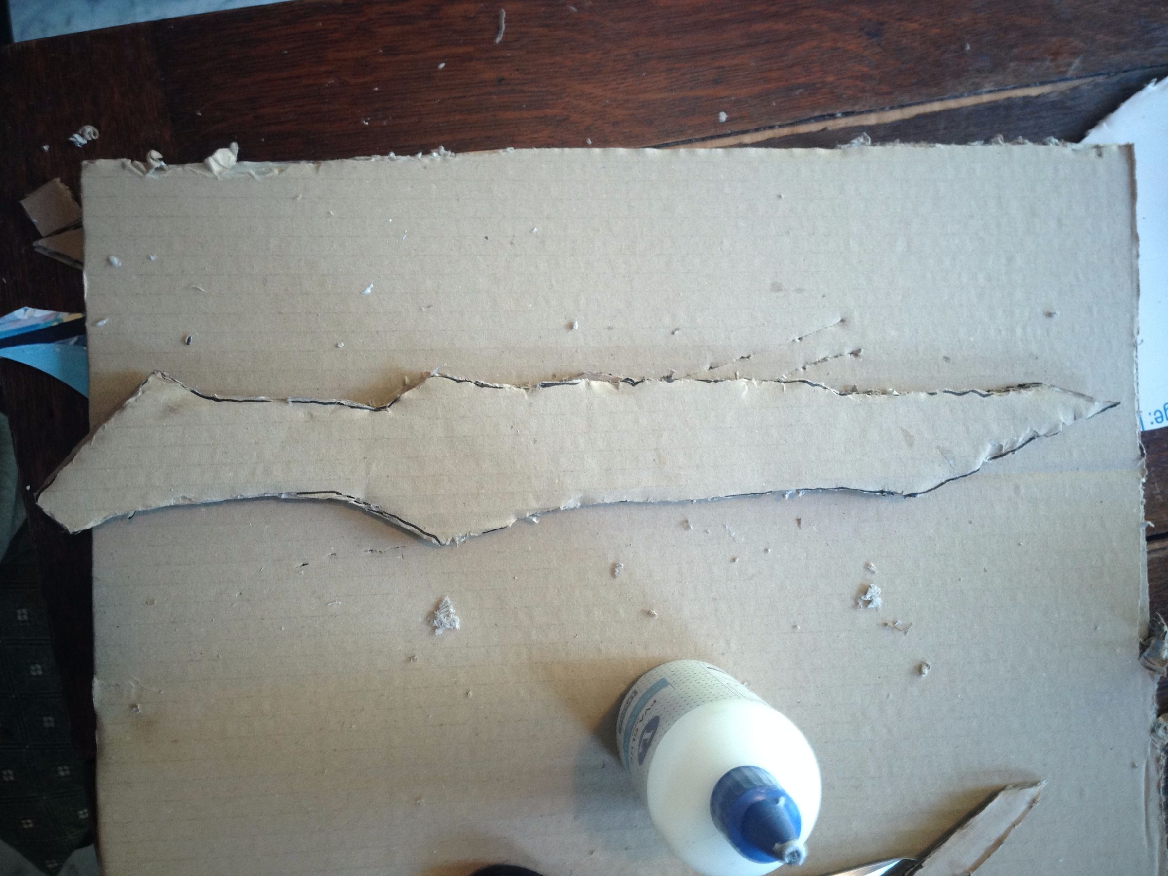 Easy to Make Cardboard Dagger : 6 Steps (with Pictures) - Instructables