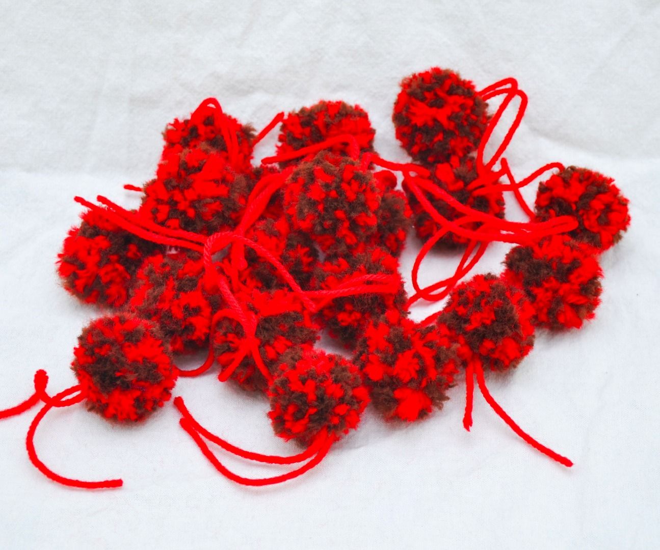 Spaghetti and Meatball Knit Scarf : 9 Steps (with Pictures) - Instructables