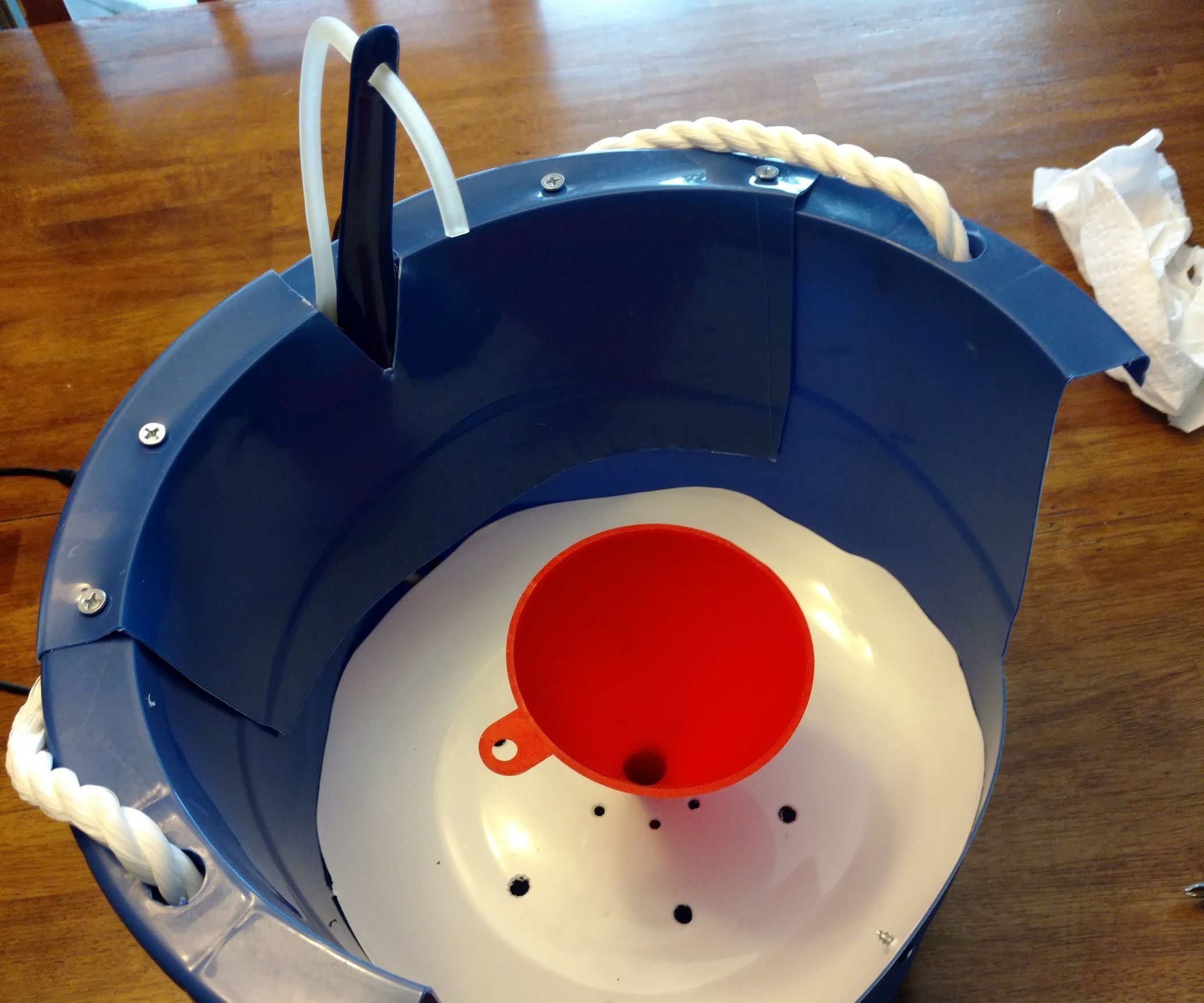 Flowing Cat Water : 4 Steps (with Pictures) - Instructables