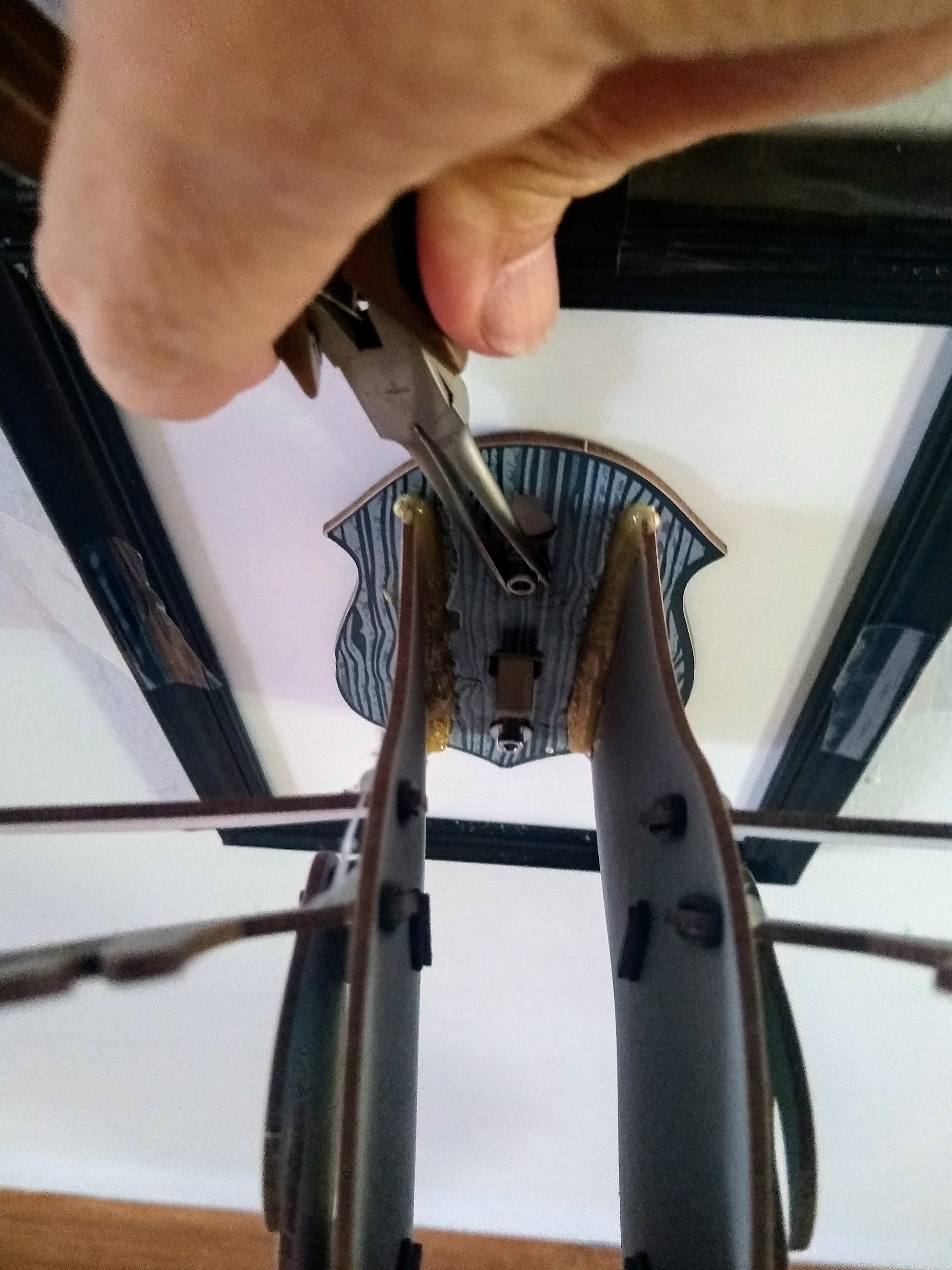 Secret Light Switch : 4 Steps (with Pictures) - Instructables