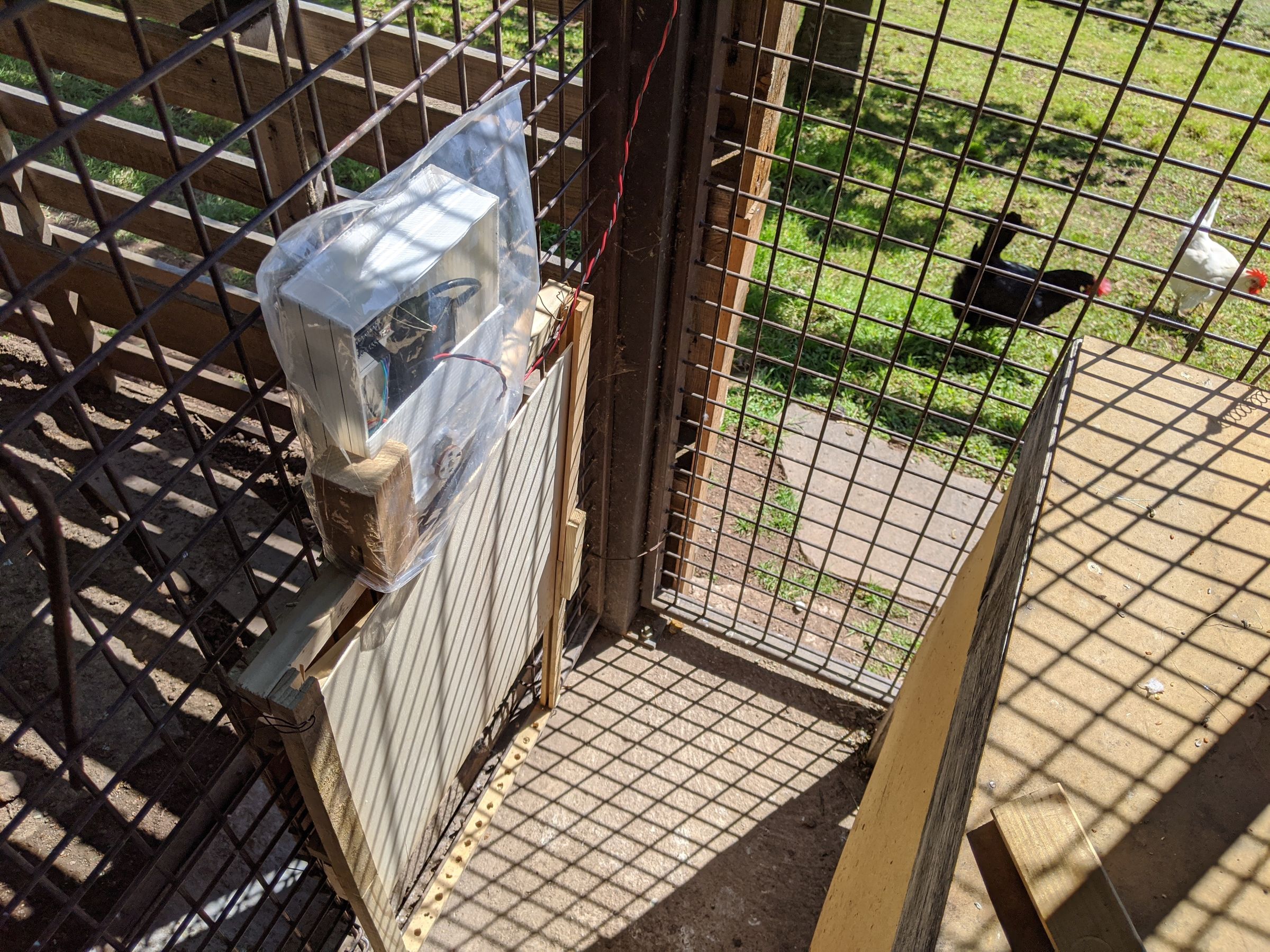 Automatic Chicken Coop Door (arduino) : 6 Steps - Instructables
