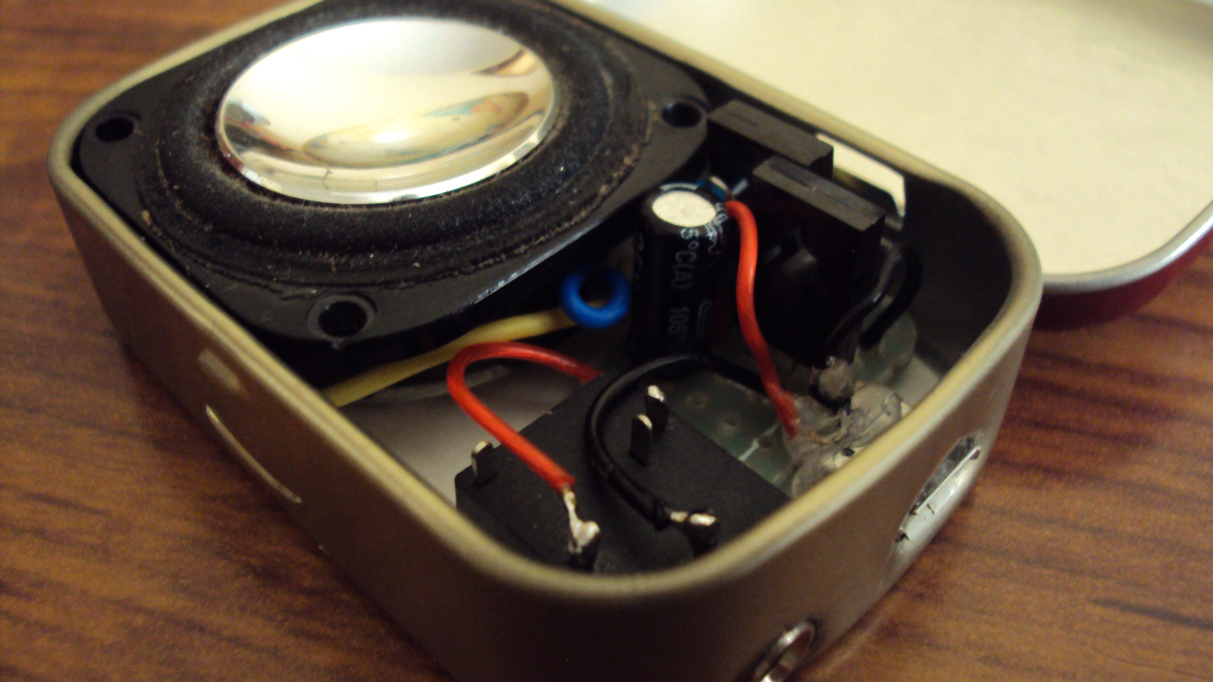 DIY Easy Altoids Smalls Speaker (with Amplifier Circuit) : 6 Steps (with Pictures) - Instructables
