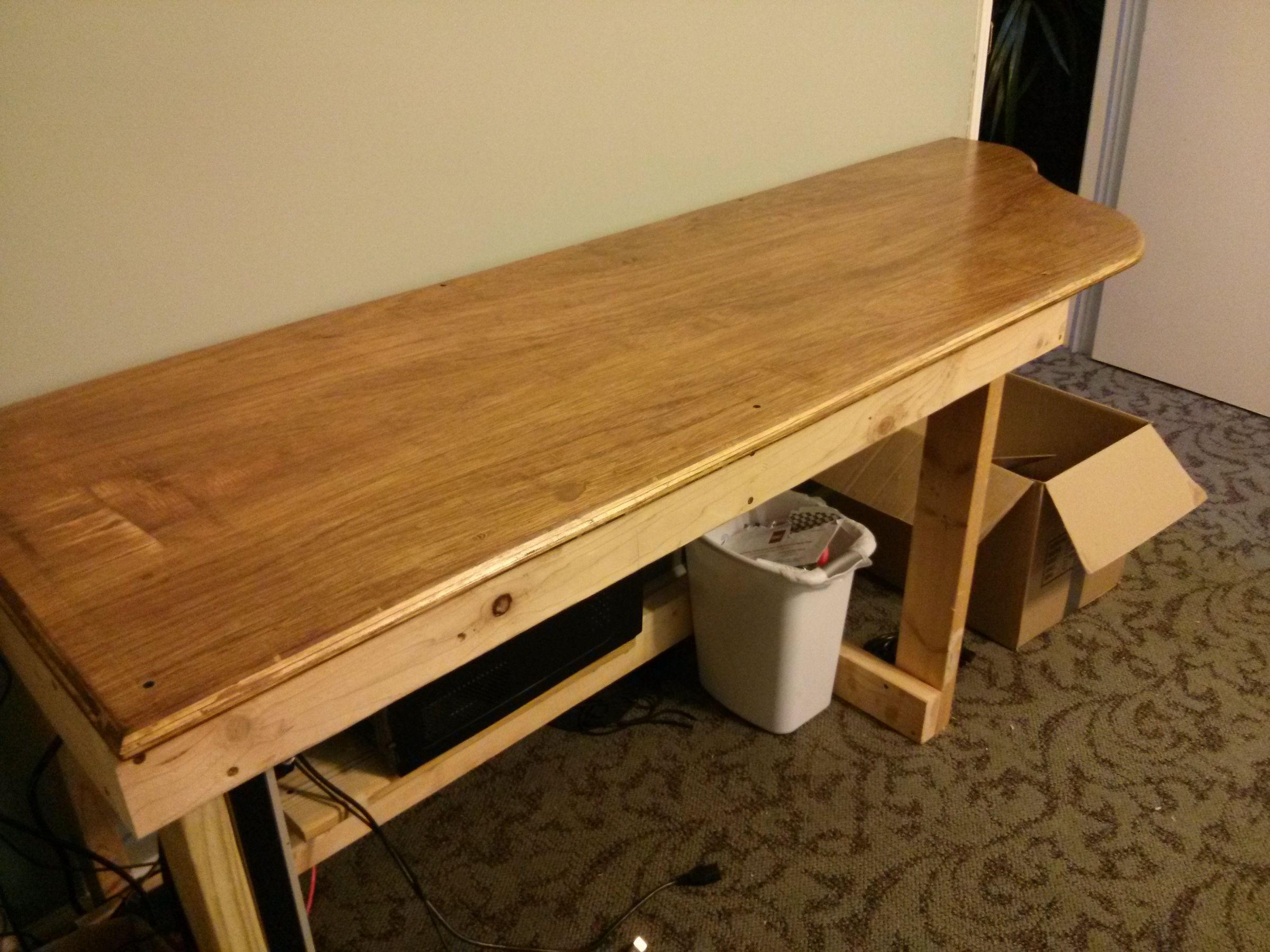 UpCycled Pallet Desk - Instructables