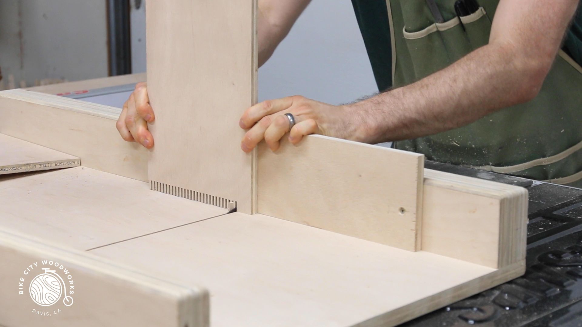Hardware Organizer Cabinet Made With Box Joints : 10 Steps (with ...