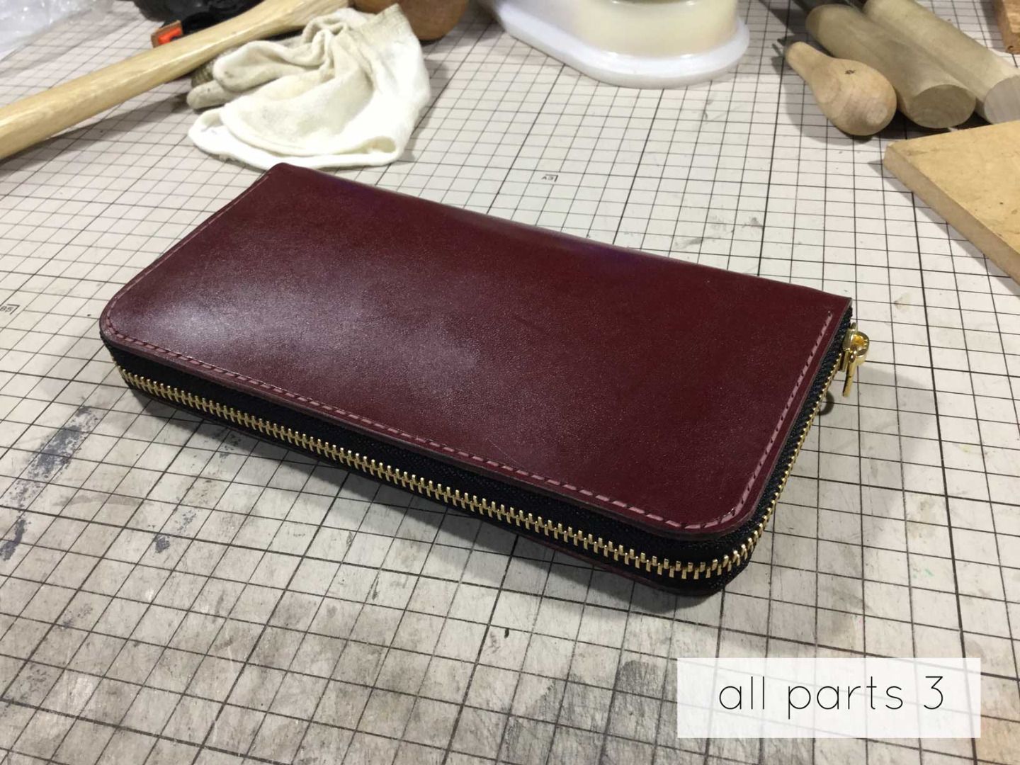 Round Zipper Wallet With Pattern : 8 Steps (with Pictures) - Instructables