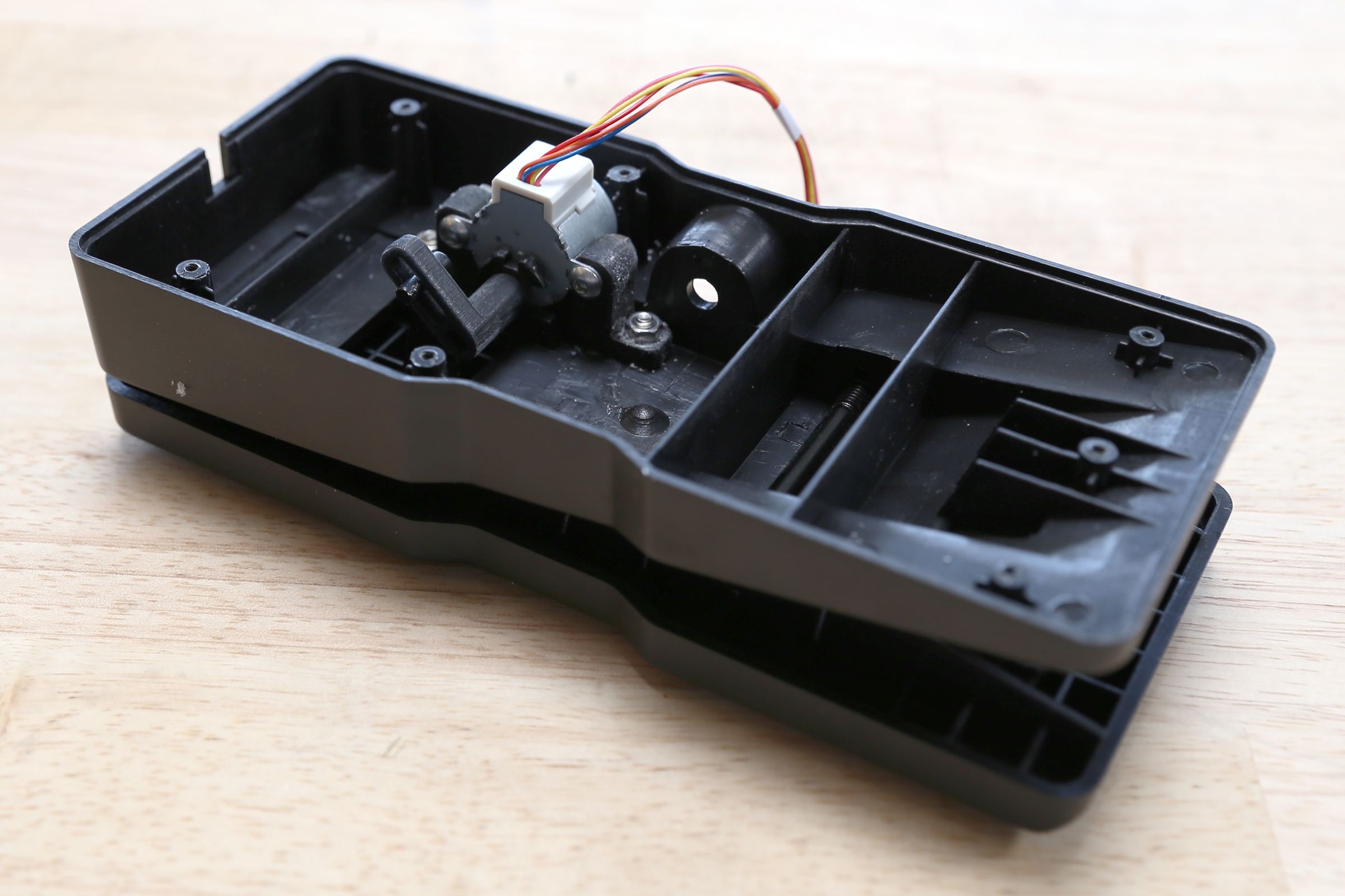 Shaky Leg Power Generator : 19 Steps (with Pictures) - Instructables