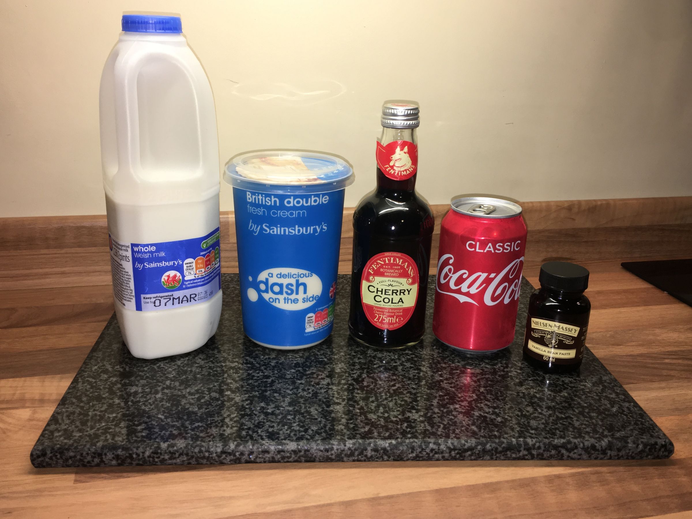 The Ultimate Coke Float With Coca Cola Flavoured Ice Cream : 5 Steps ...