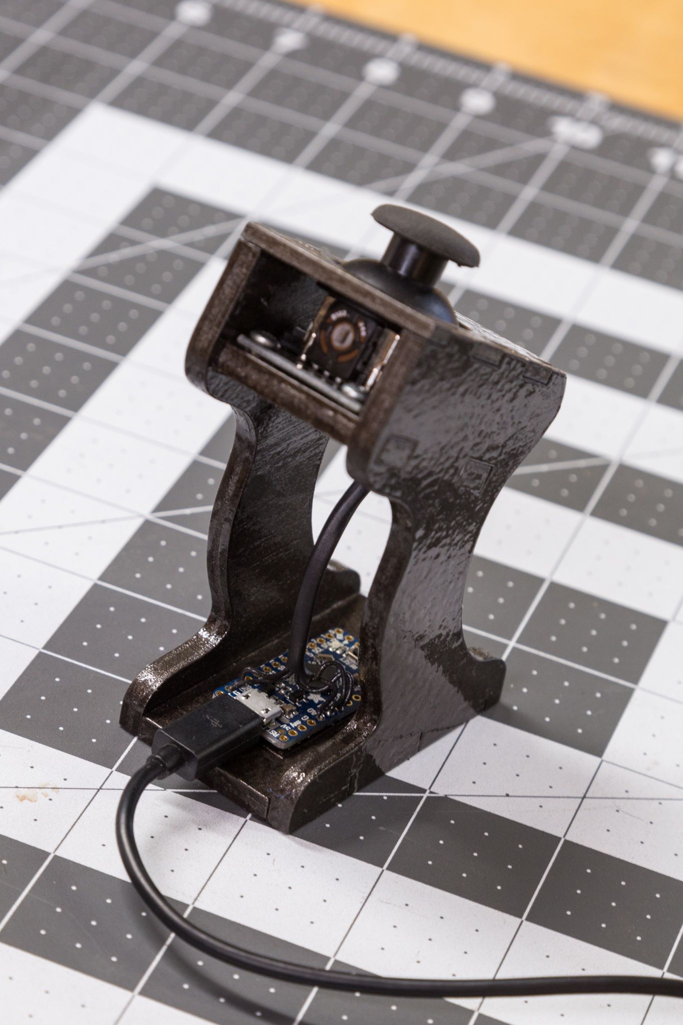 USB Keyboard Joystick : 5 Steps - Instructables