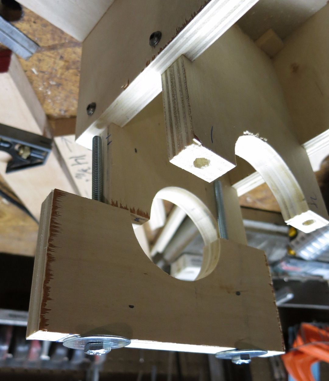 Router Fluting Jig for Wood Lathe : 5 Steps (with Pictures) - Instructables