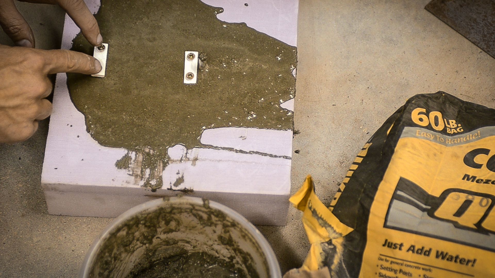 Concrete USB Charging Hub With Storage : 13 Steps (with Pictures ...