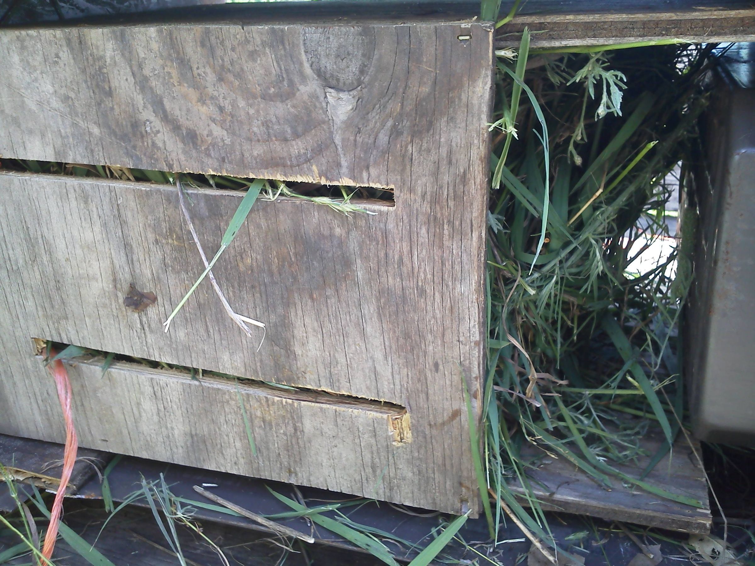 Mini Hay Baler Made From a Re-purposed Trash Compactor : 9 Steps (with ...